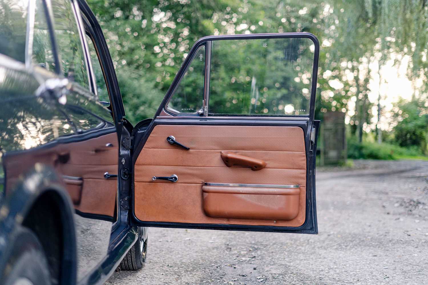 Lot 37 - 1970 Austin 1300