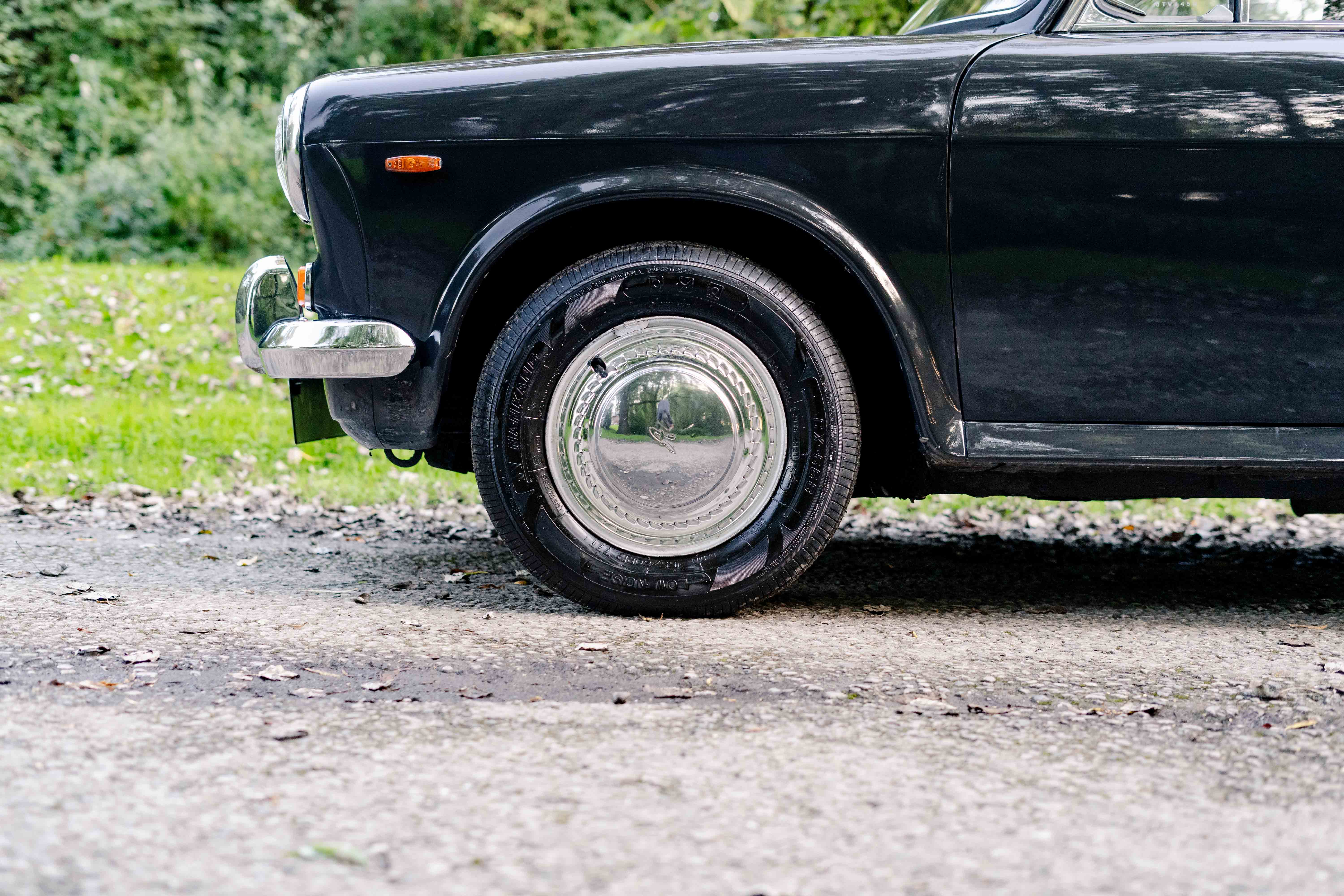 Lot 37 - 1970 Austin 1300