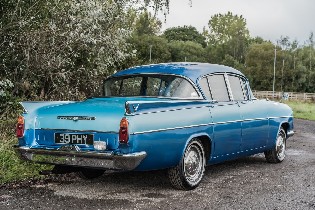 Lot 77 - 1962 Vauxhall Cresta PA Saloon