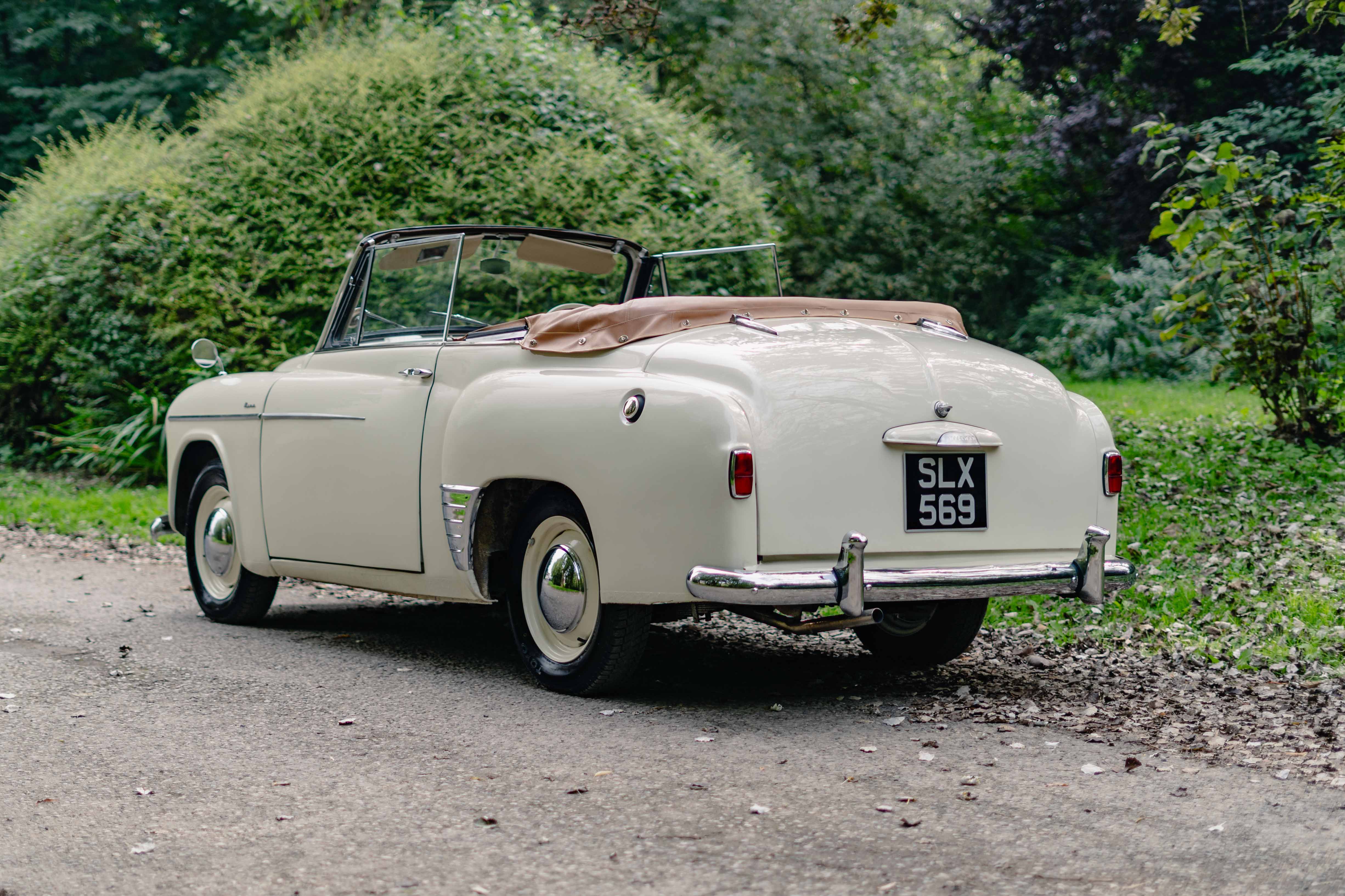 Lot 66 - 1956 Hillman Minx MK8 Convertible