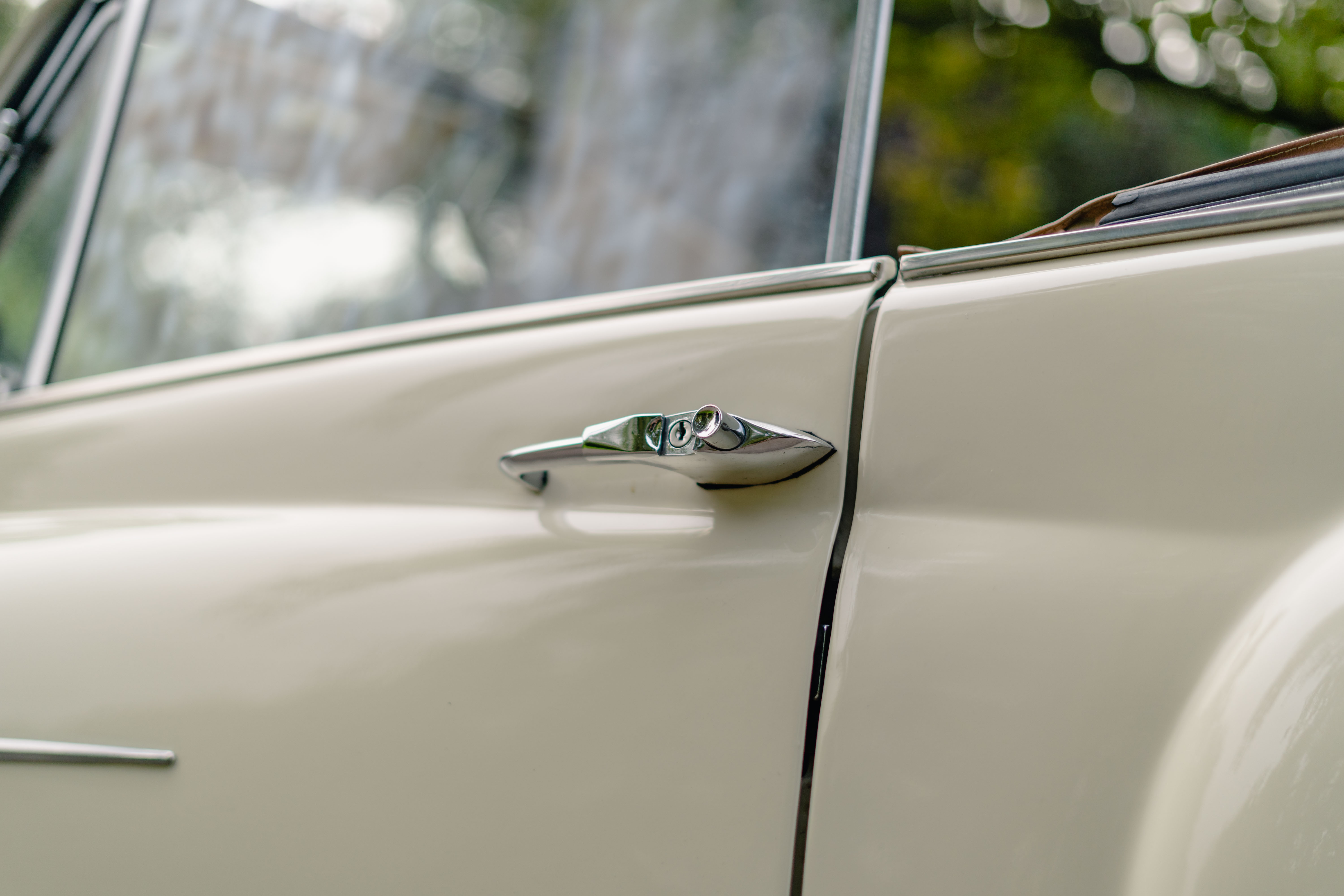 Lot 66 - 1956 Hillman Minx MK8 Convertible