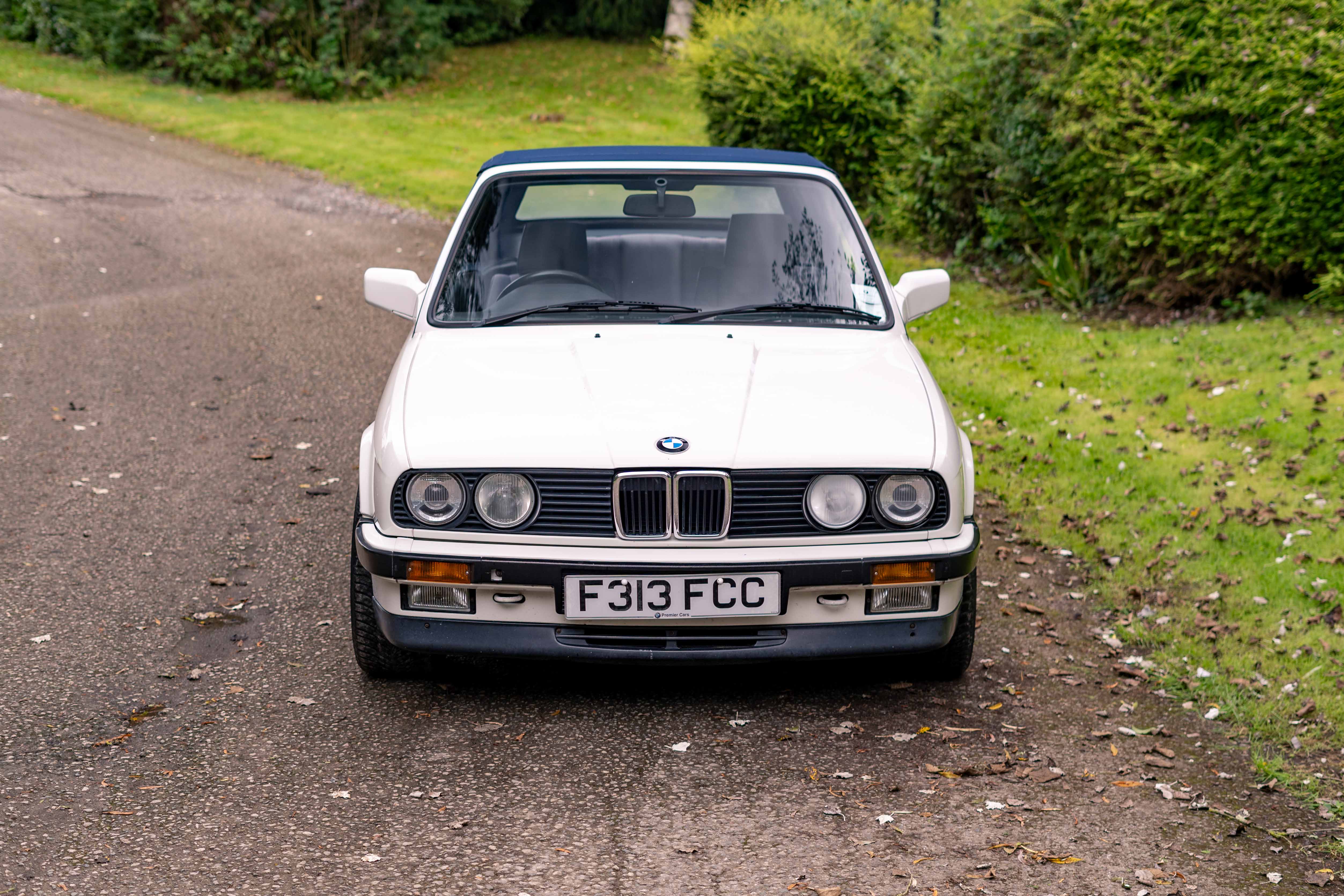 Lot 15 - 1989 BMW 325i M Sport Convertible