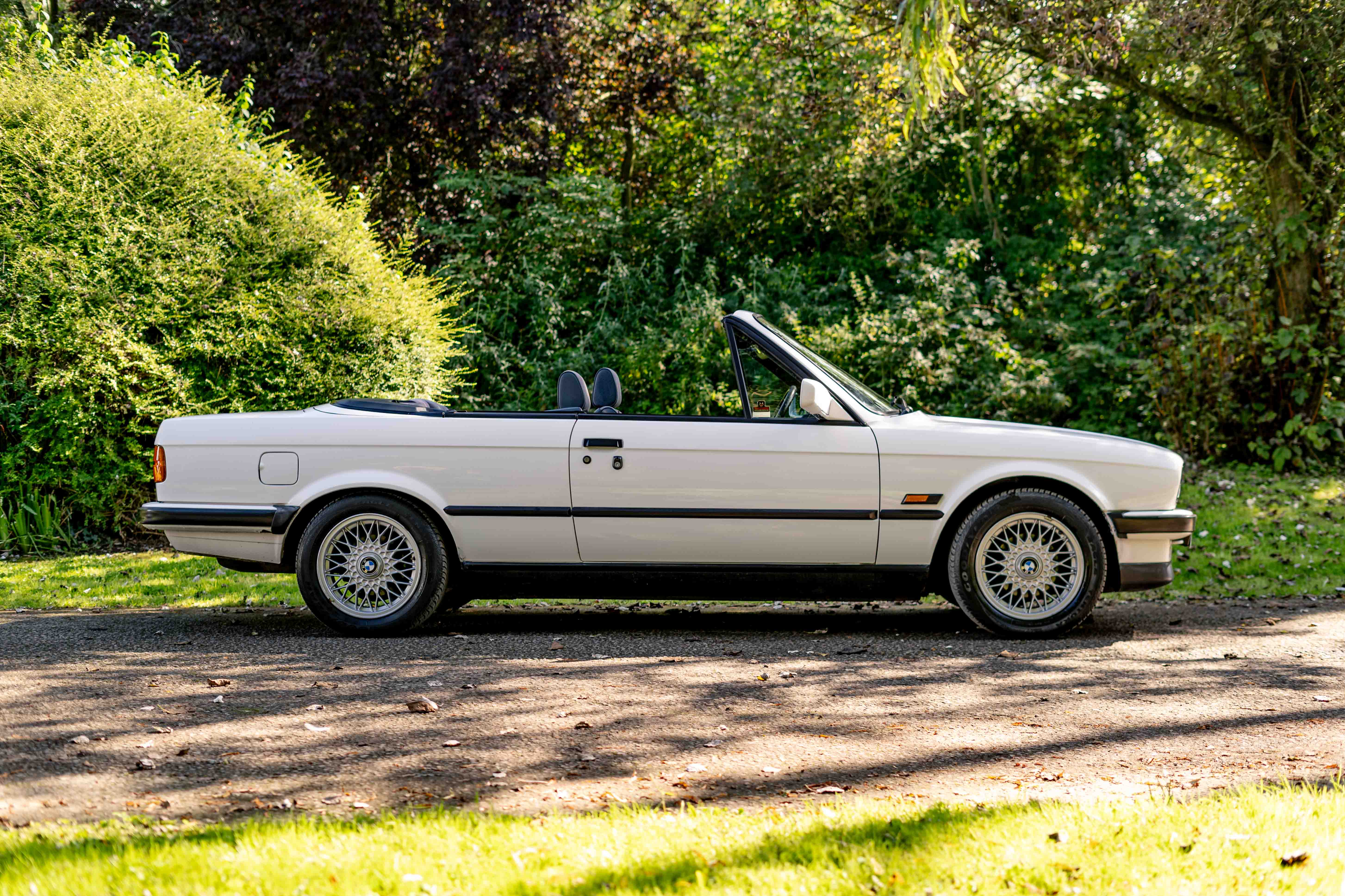 Lot 15 - 1989 BMW 325i M Sport Convertible