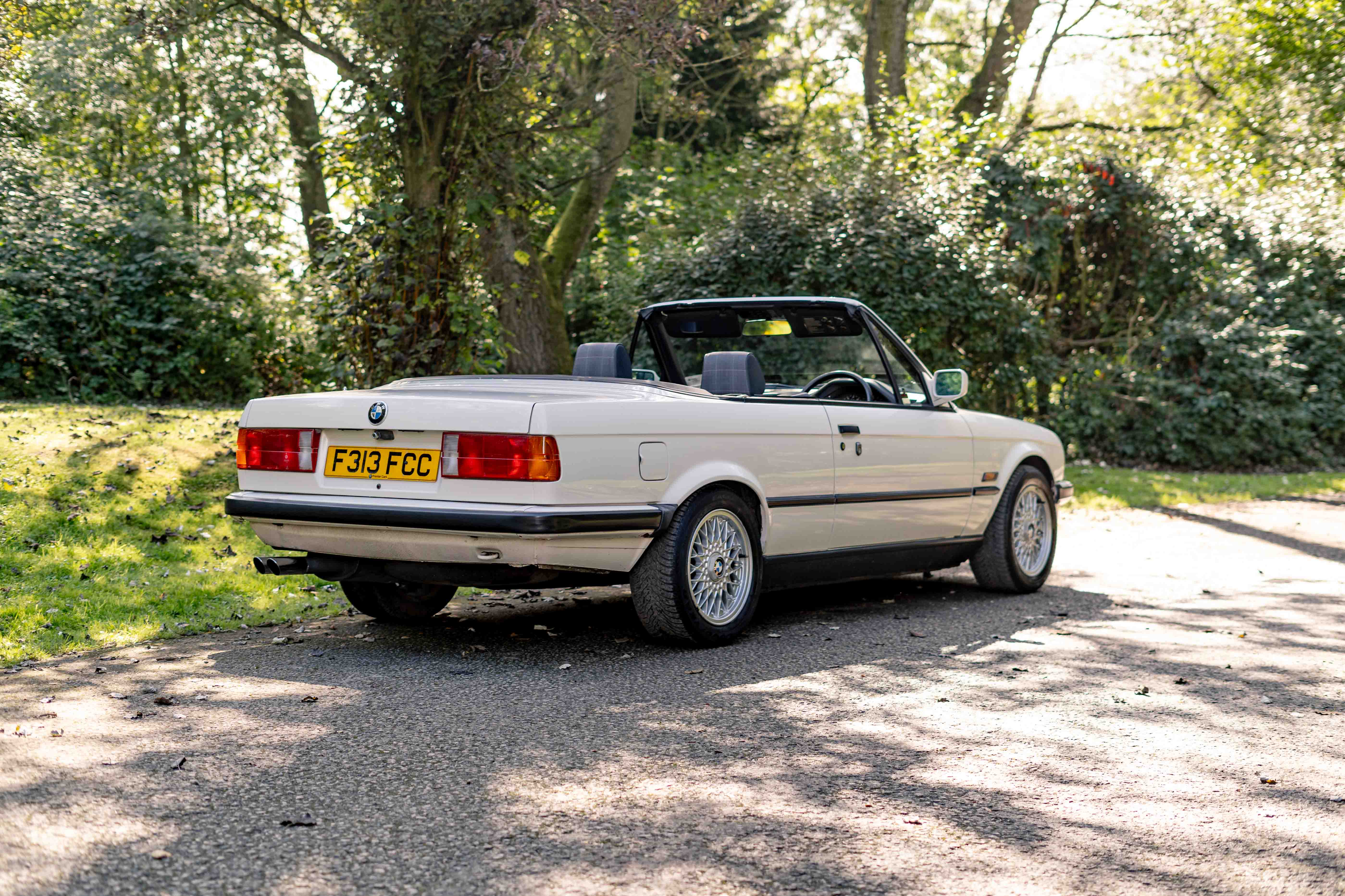 Lot 15 - 1989 BMW 325i M Sport Convertible