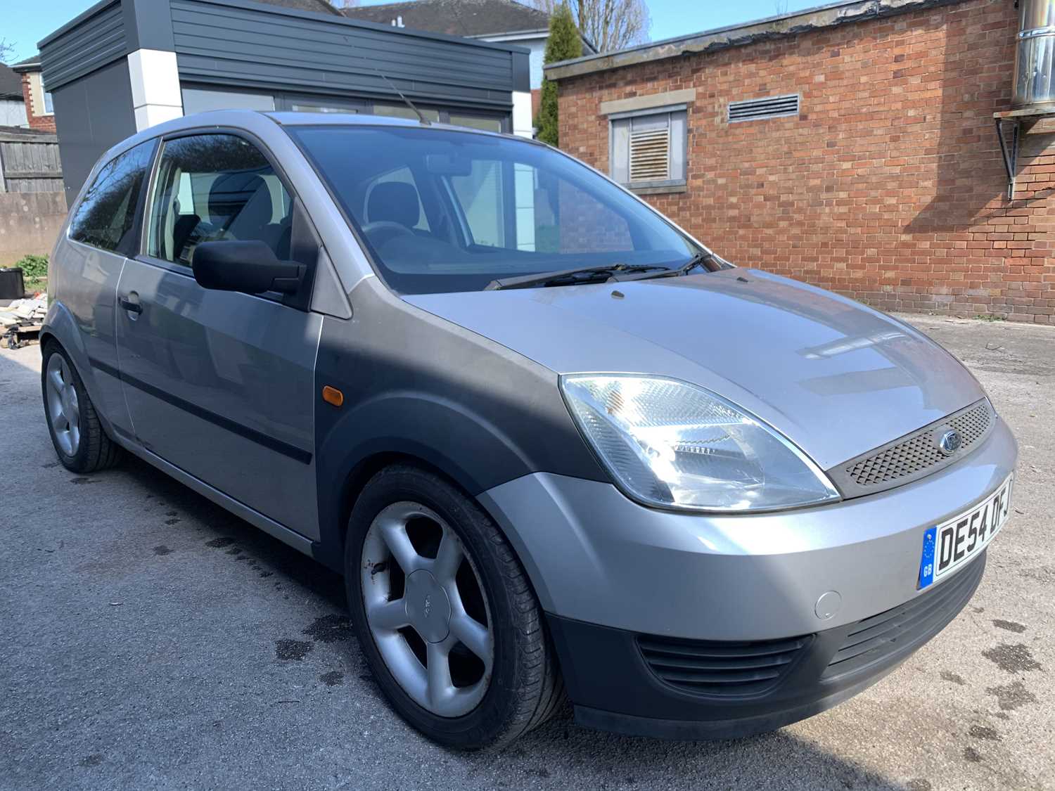Lot 51 - 2004 Ford Fiesta Finesse