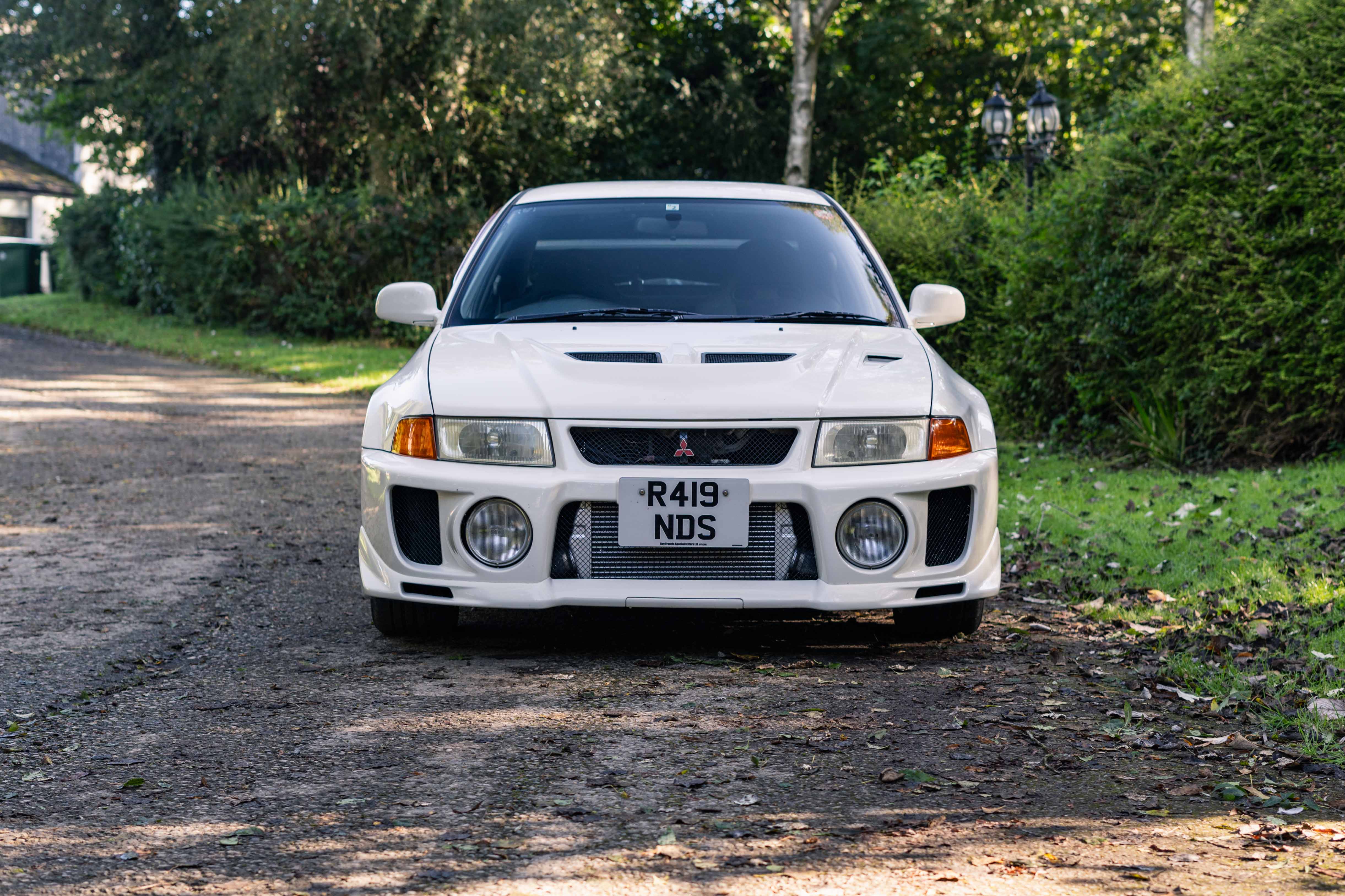 Lot 28 - 1998 Mitsubishi Lancer Evo V