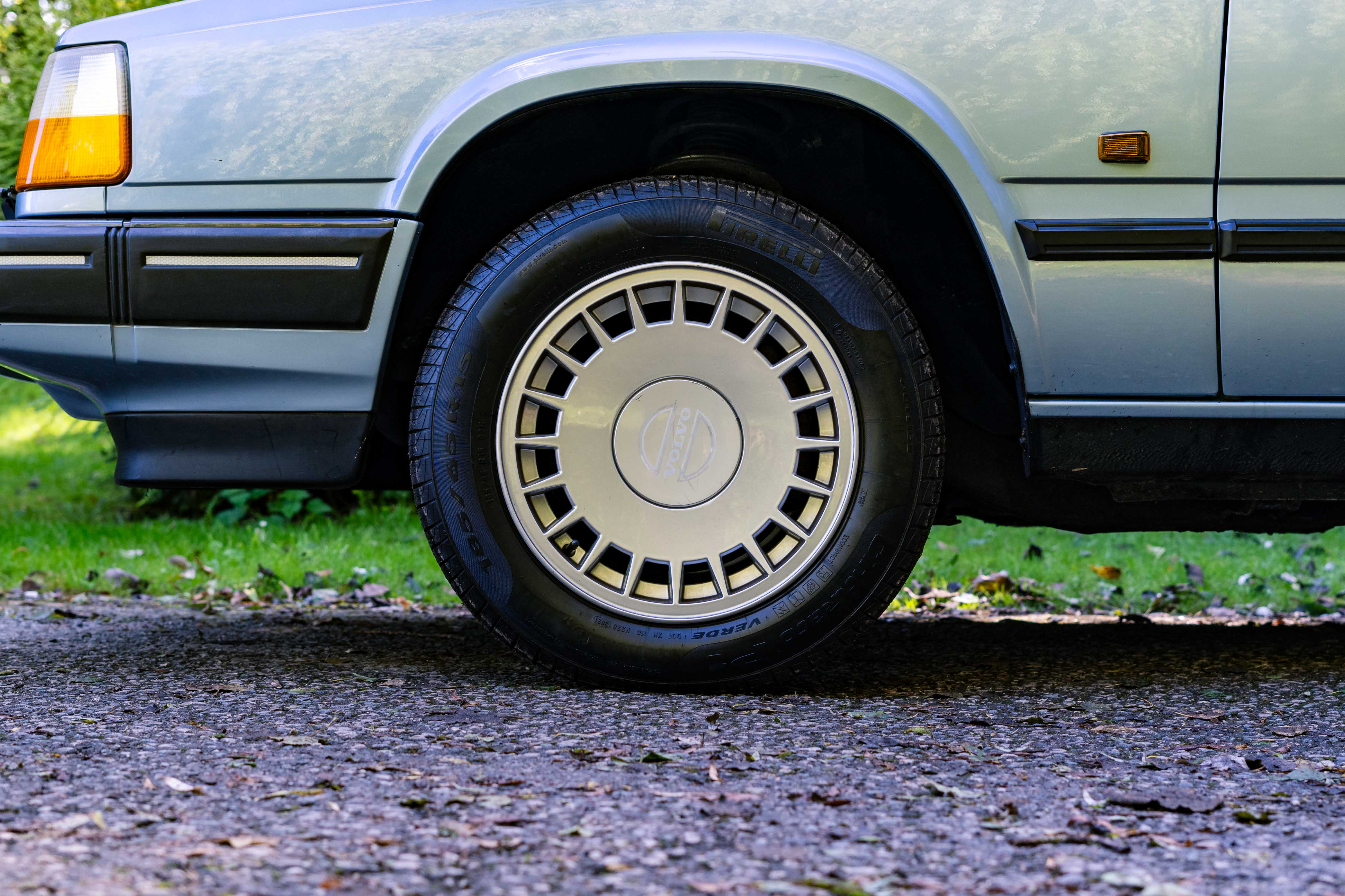 Lot 39 - 1991 Volvo 940 GLE