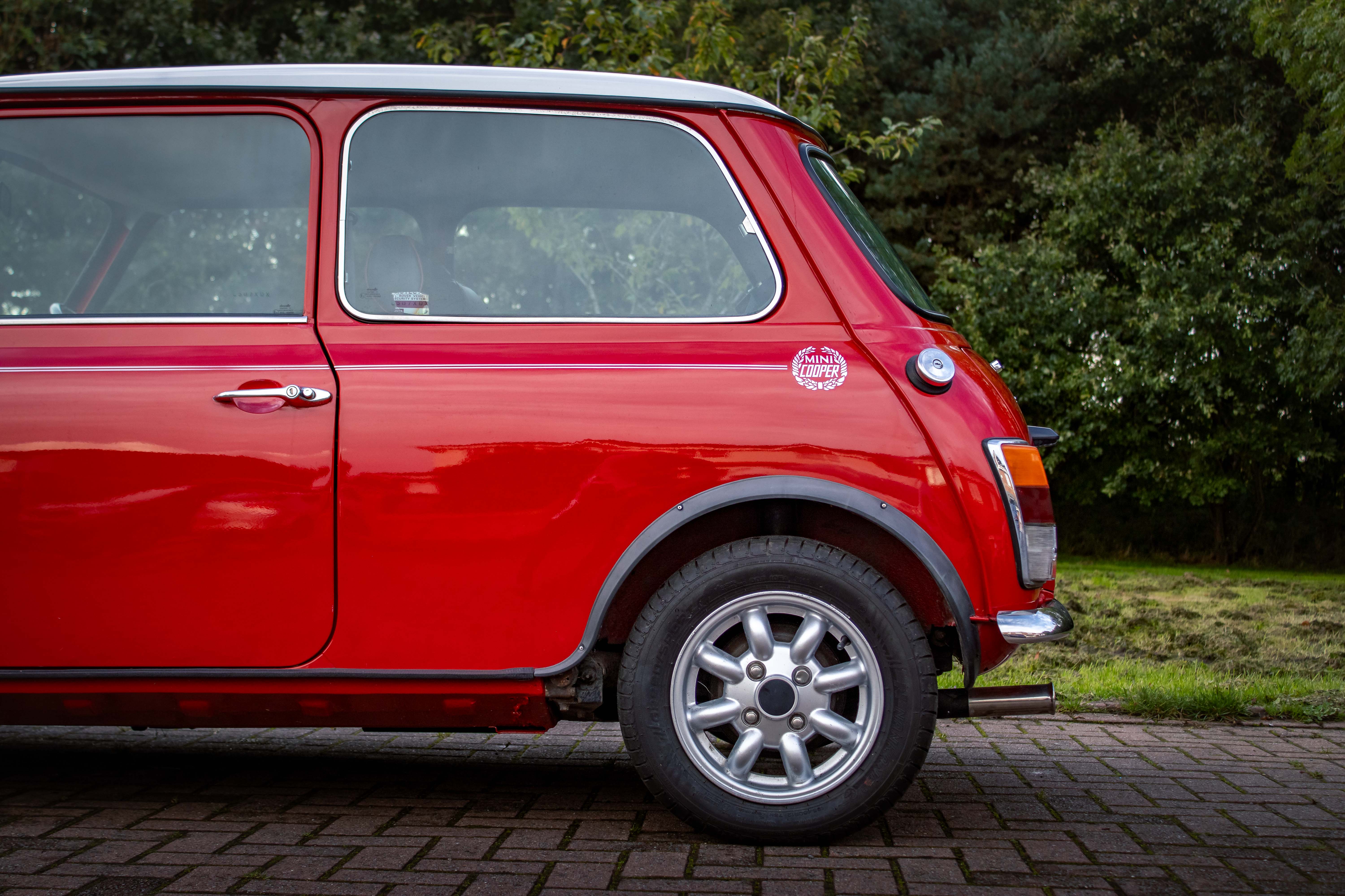 Lot 63 - 1993 Rover Mini Cooper SPI