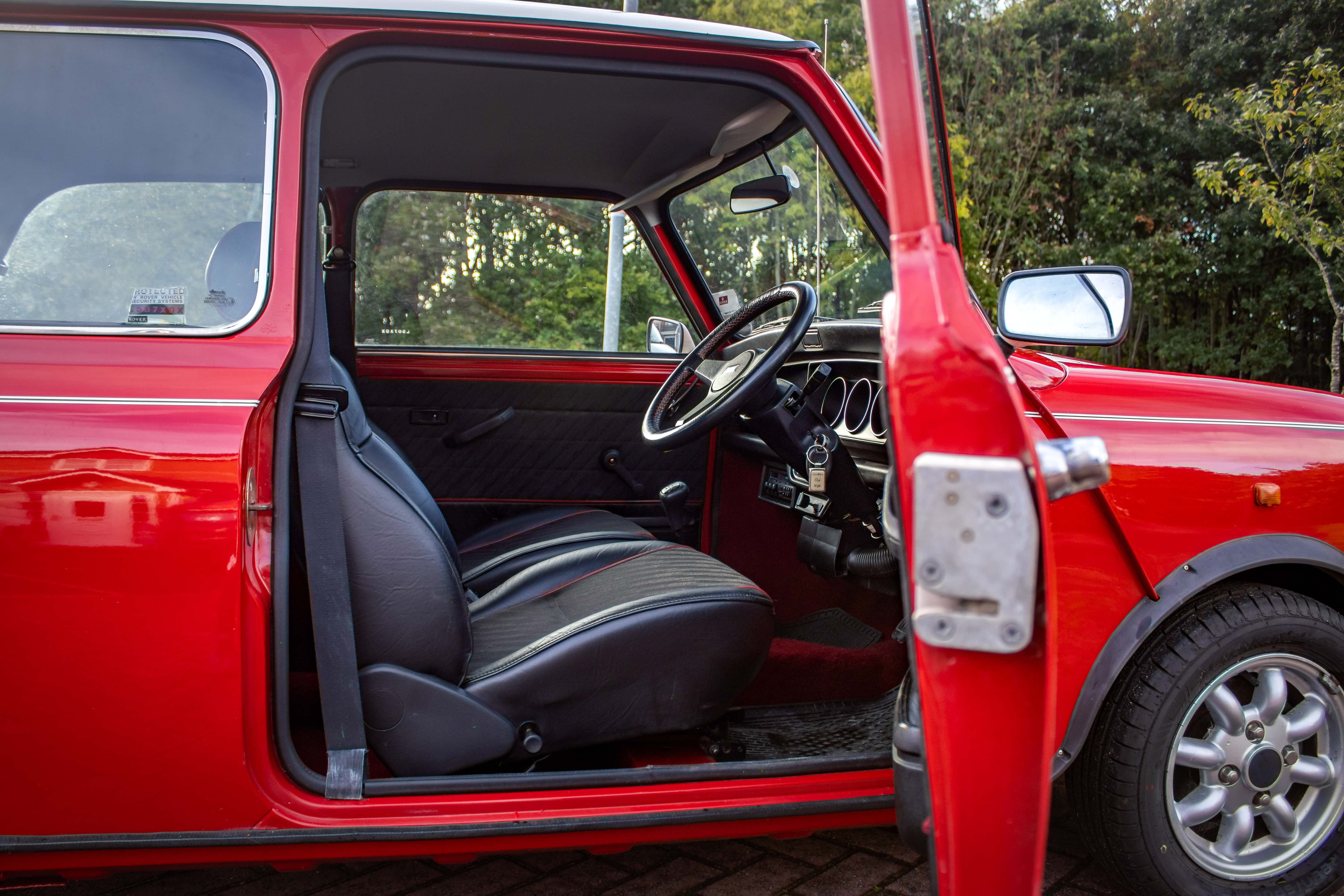 Lot 63 - 1993 Rover Mini Cooper SPI