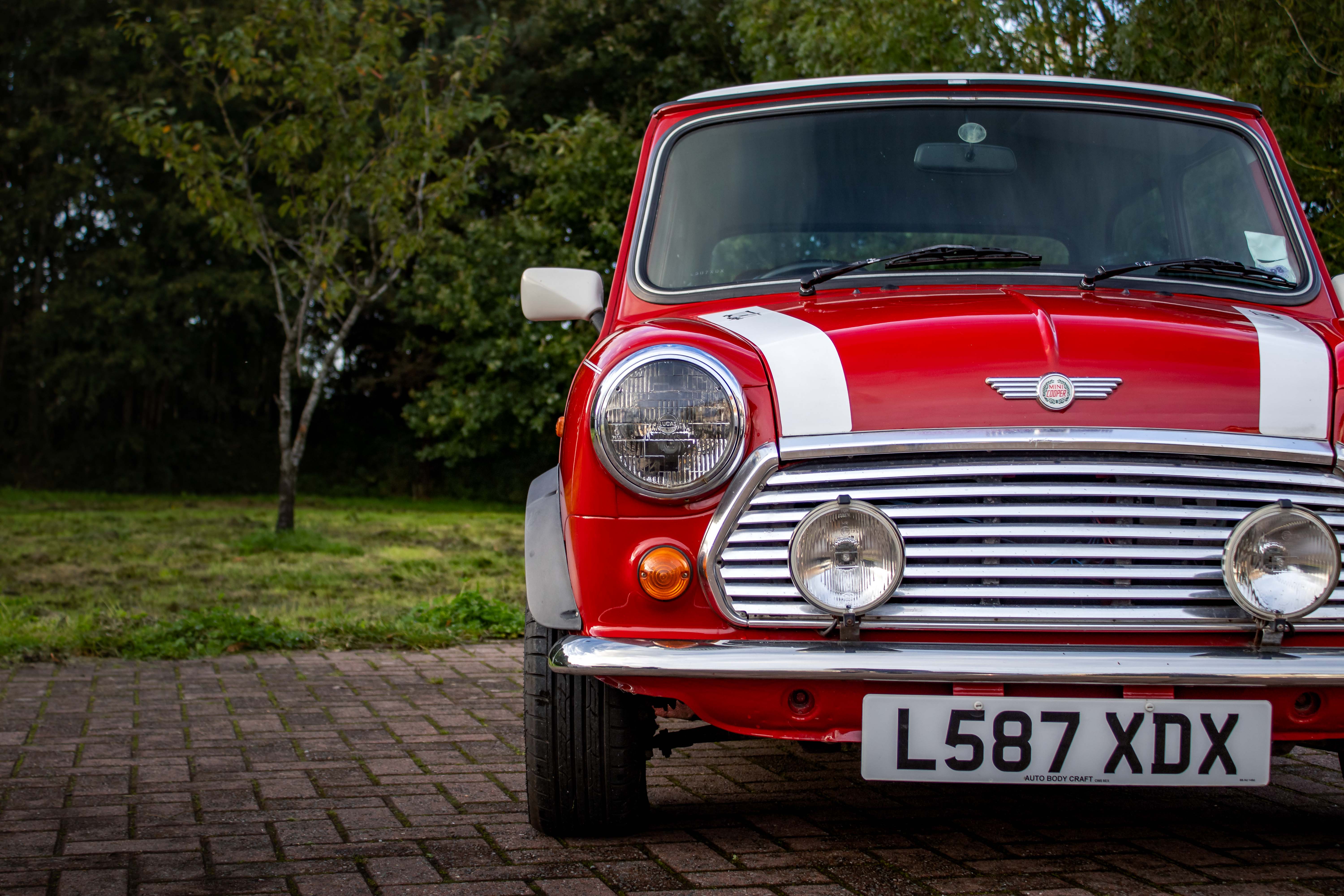 Lot 63 - 1993 Rover Mini Cooper SPI