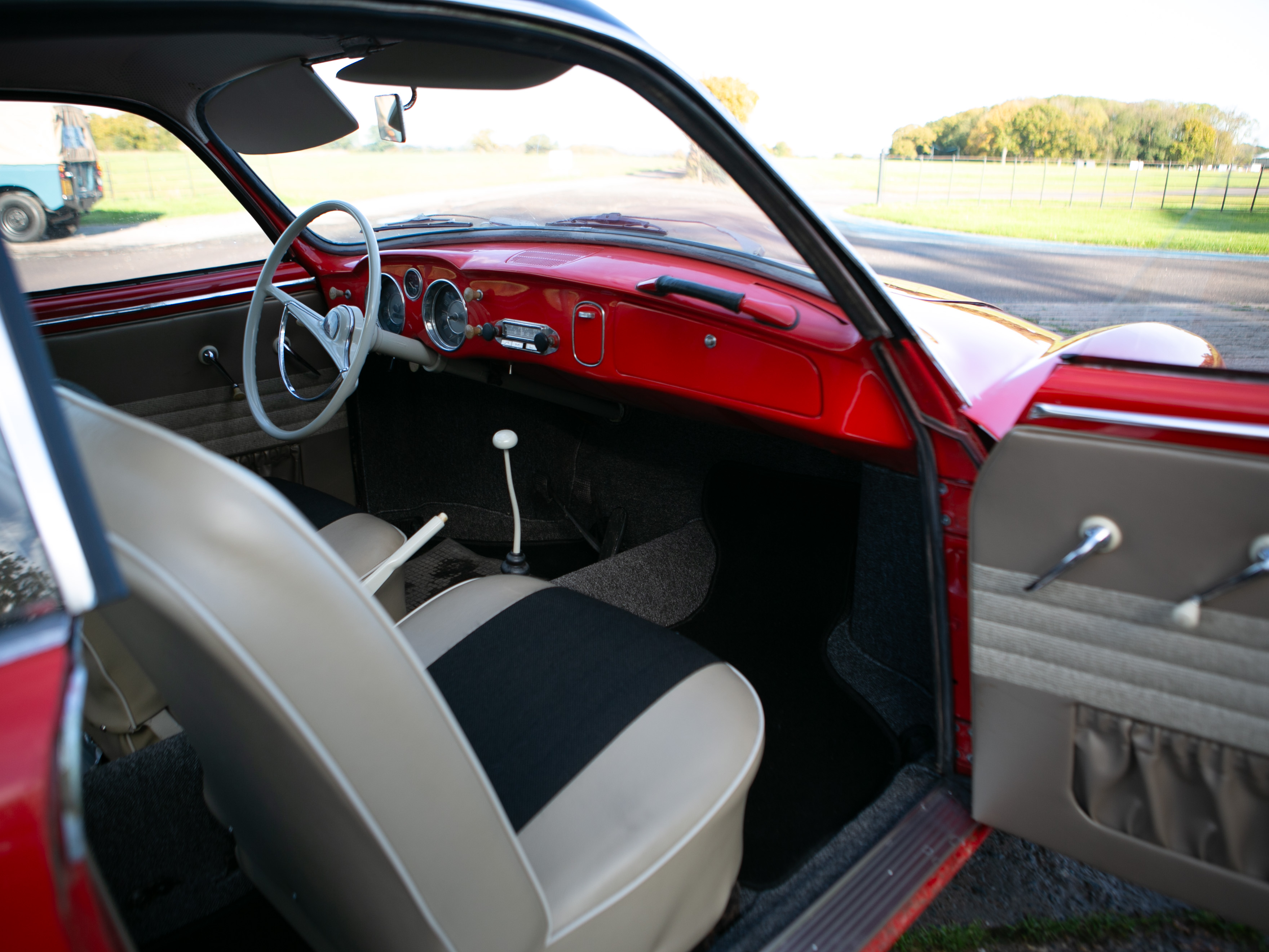 Lot 65 - 1958 VW Karmann Ghia