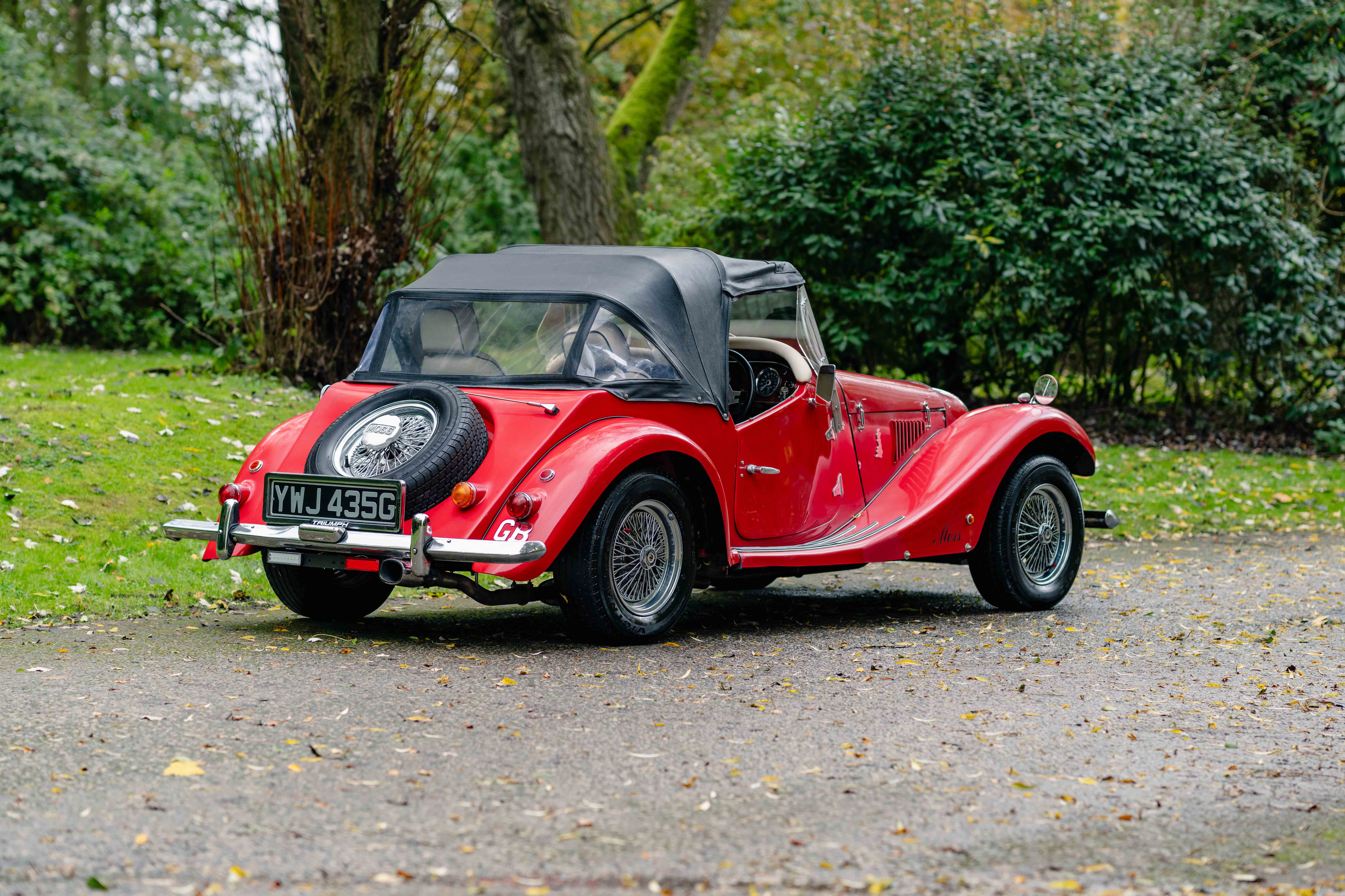 Lot 57 - 1990 Moss Sport Roadster