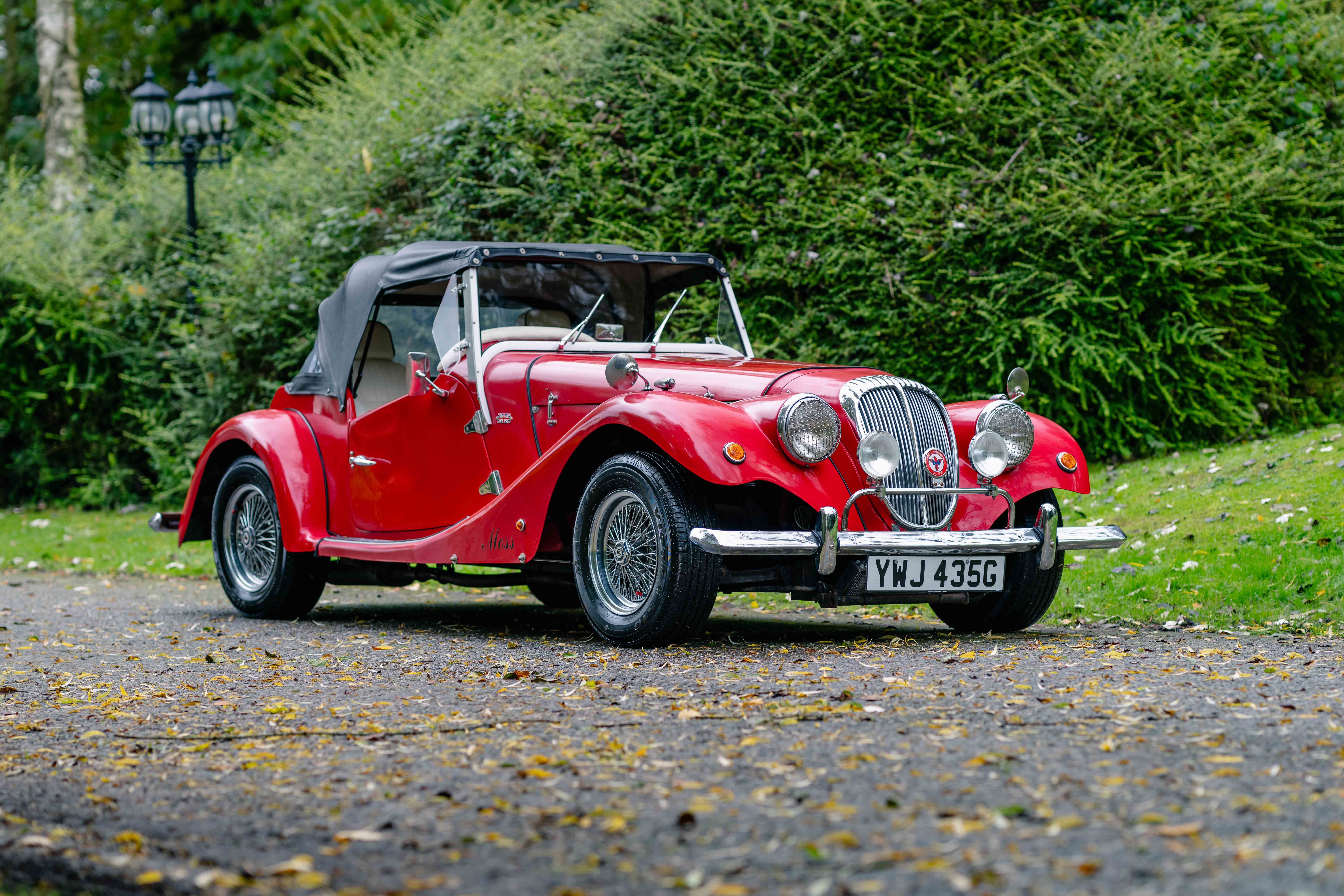 Lot 57 - 1990 Moss Sport Roadster