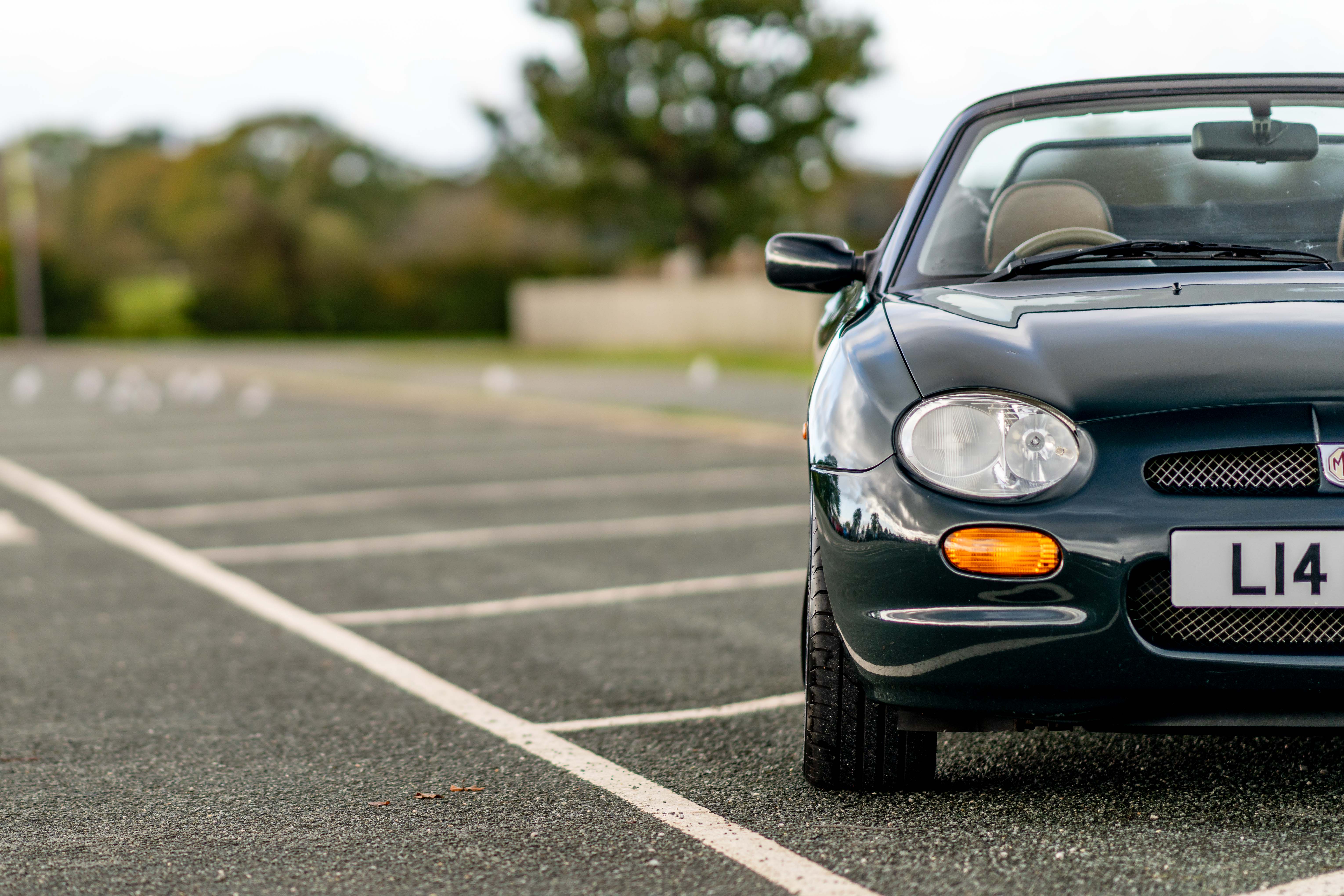 Lot 43 - 1998 MGF 1.8 VVC Abingdon Roadster