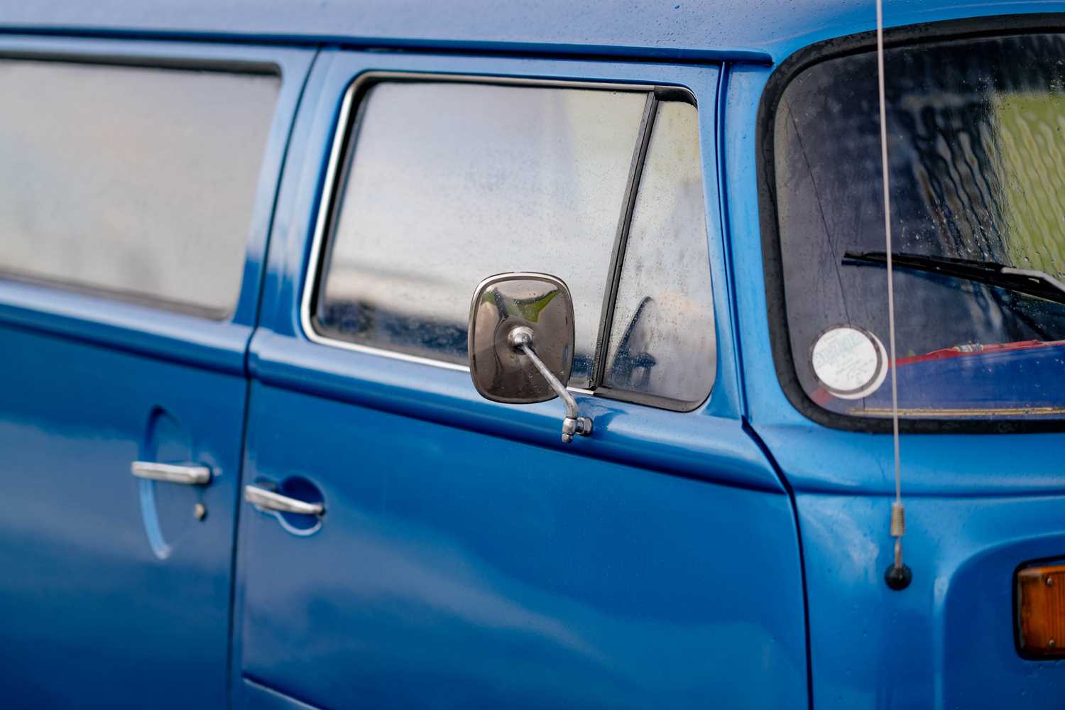 Lot 73 - 1978 Volkswagen T2 Minibus