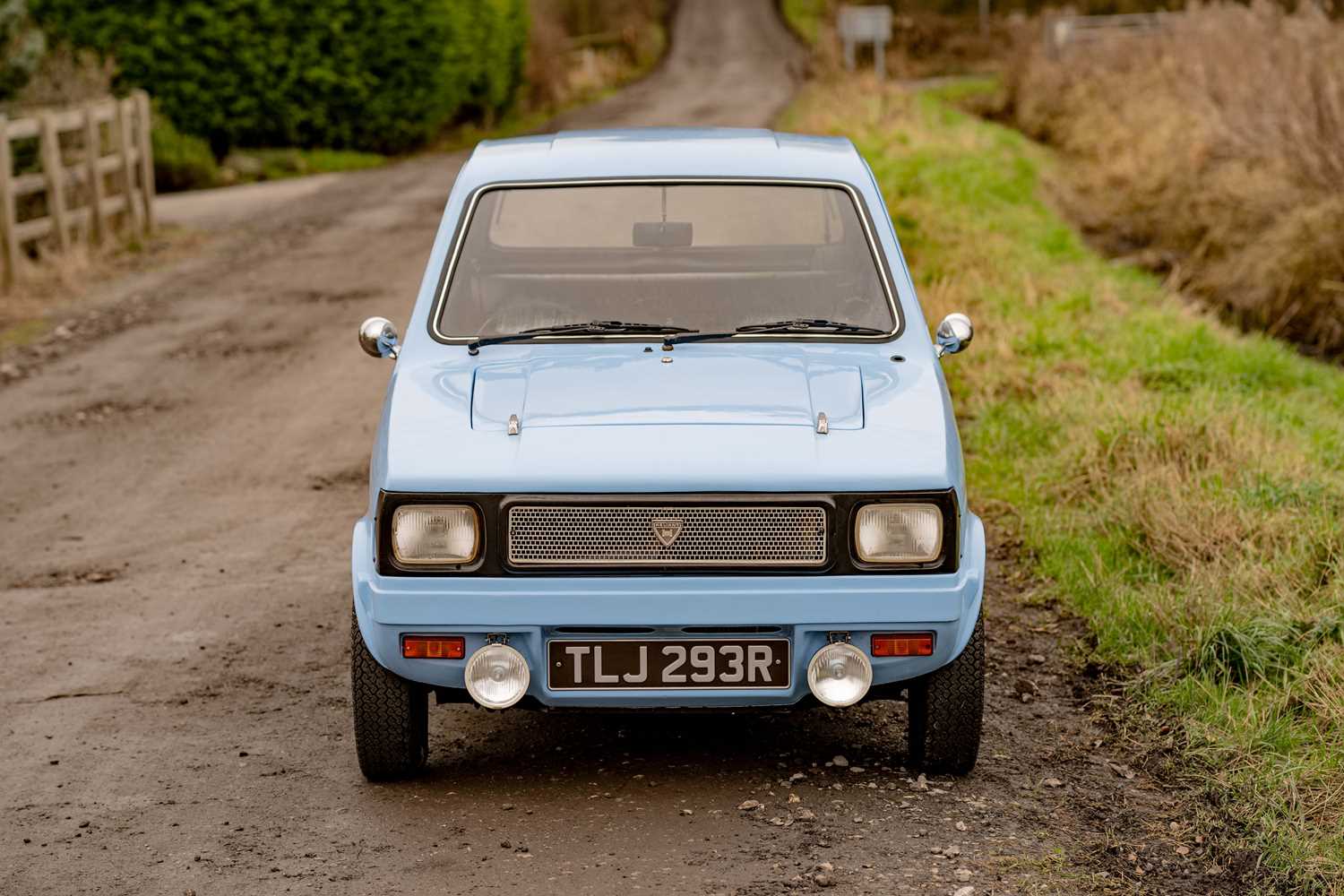 Lot 76 - 1976 Reliant Kitten DL