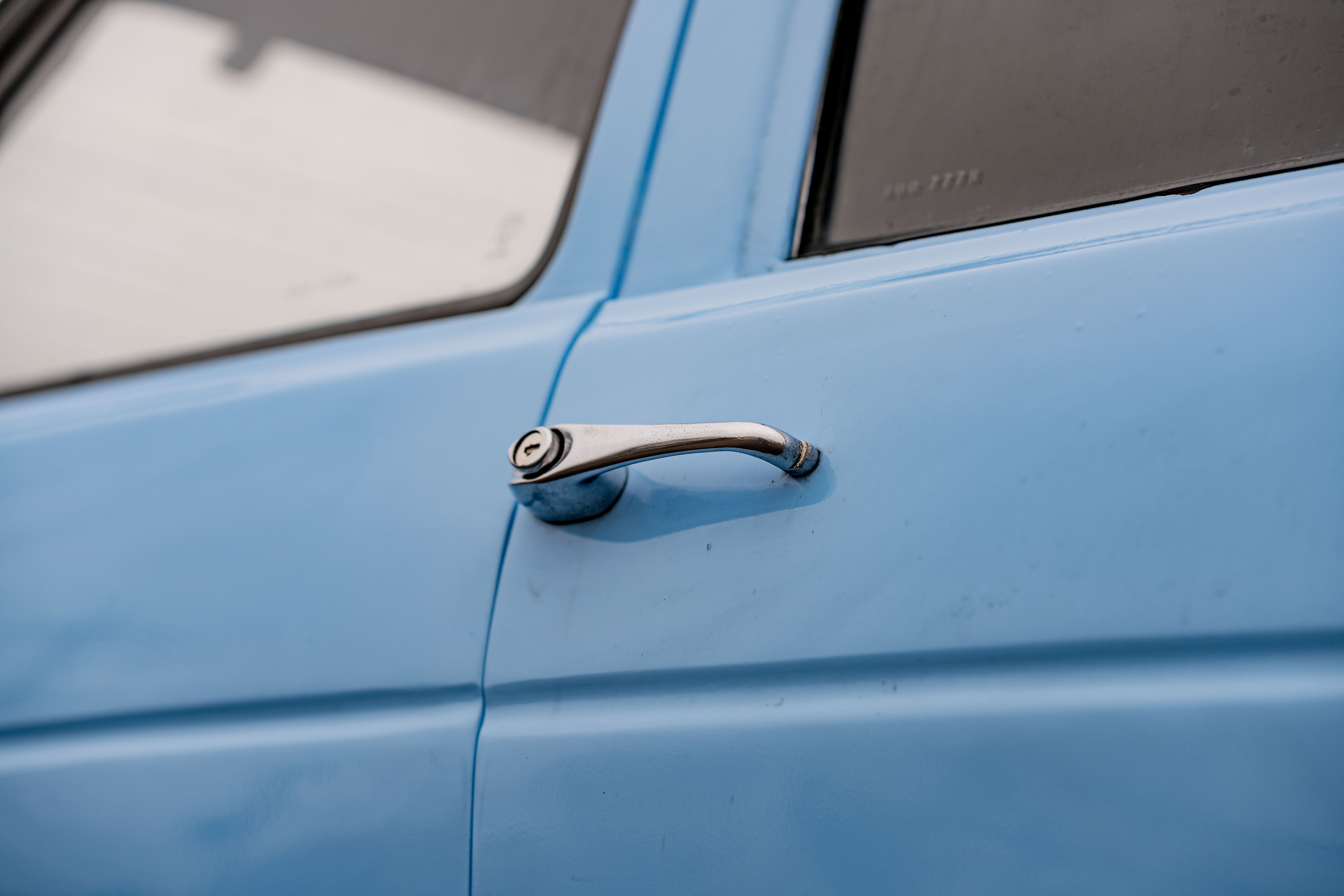 Lot 76 - 1976 Reliant Kitten DL