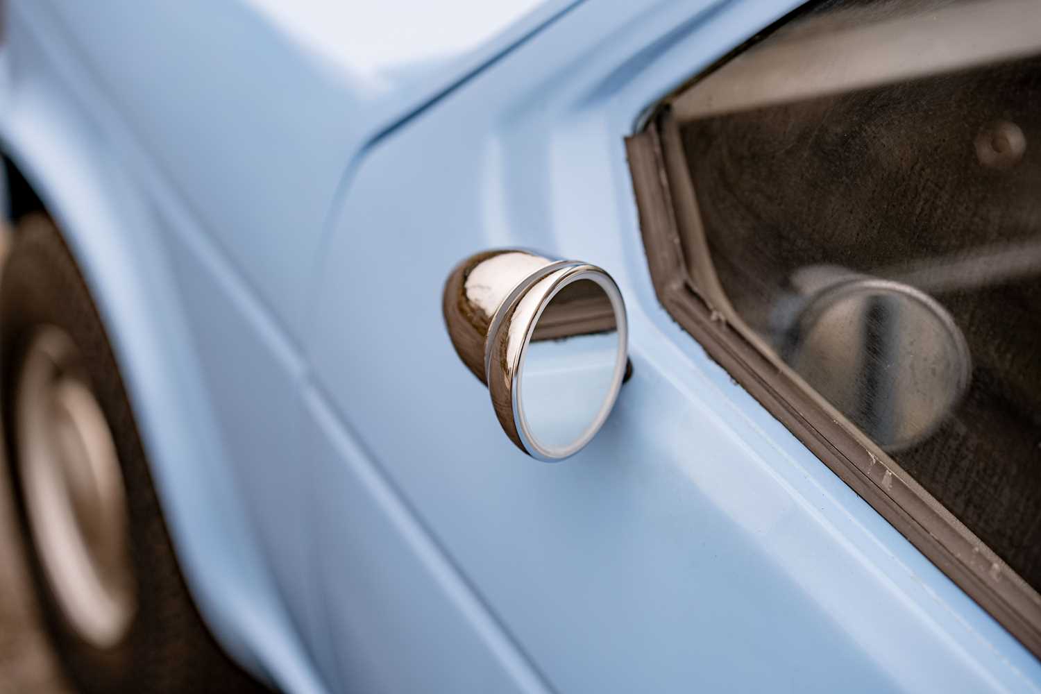 Lot 76 - 1976 Reliant Kitten DL