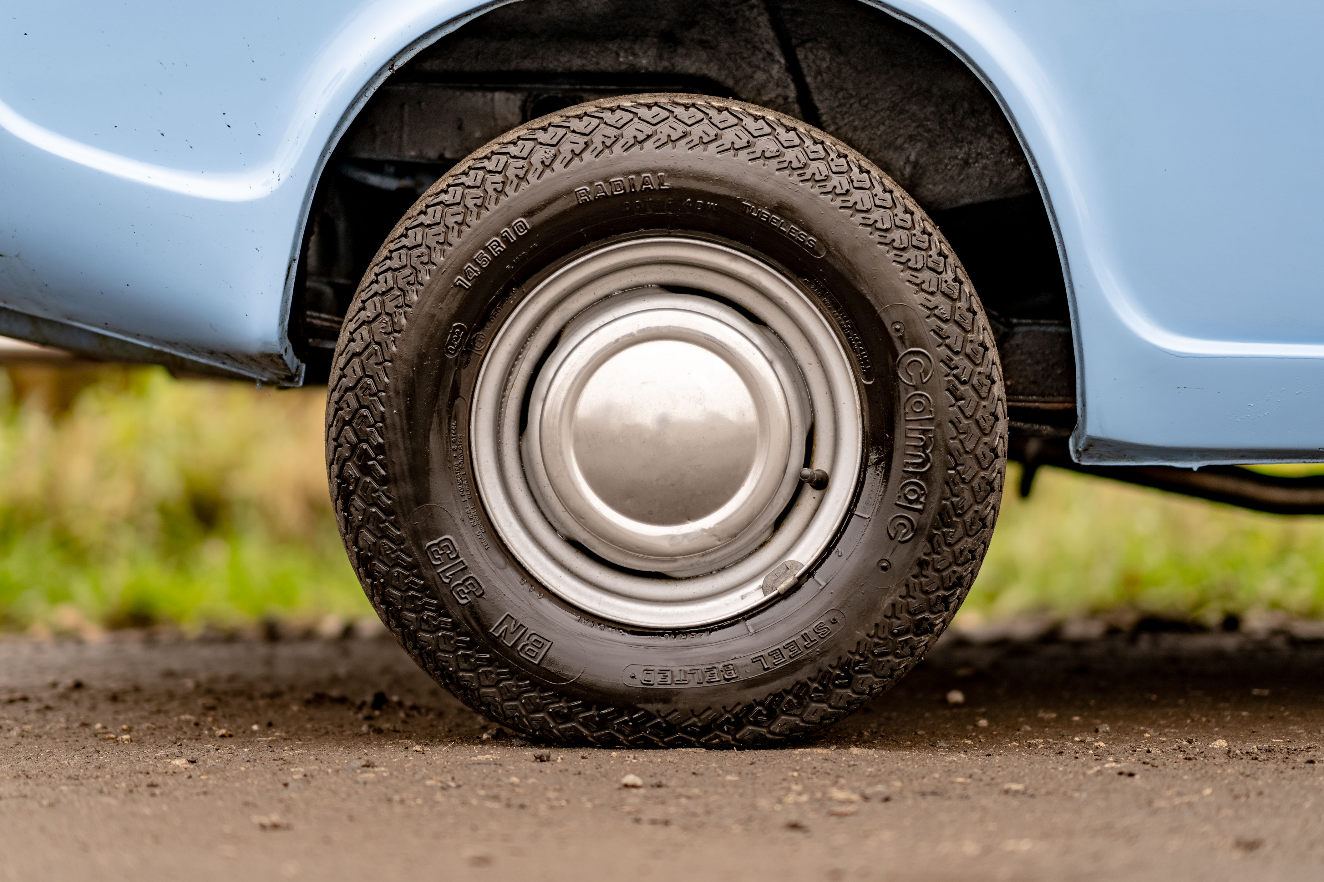 Lot 76 - 1976 Reliant Kitten DL