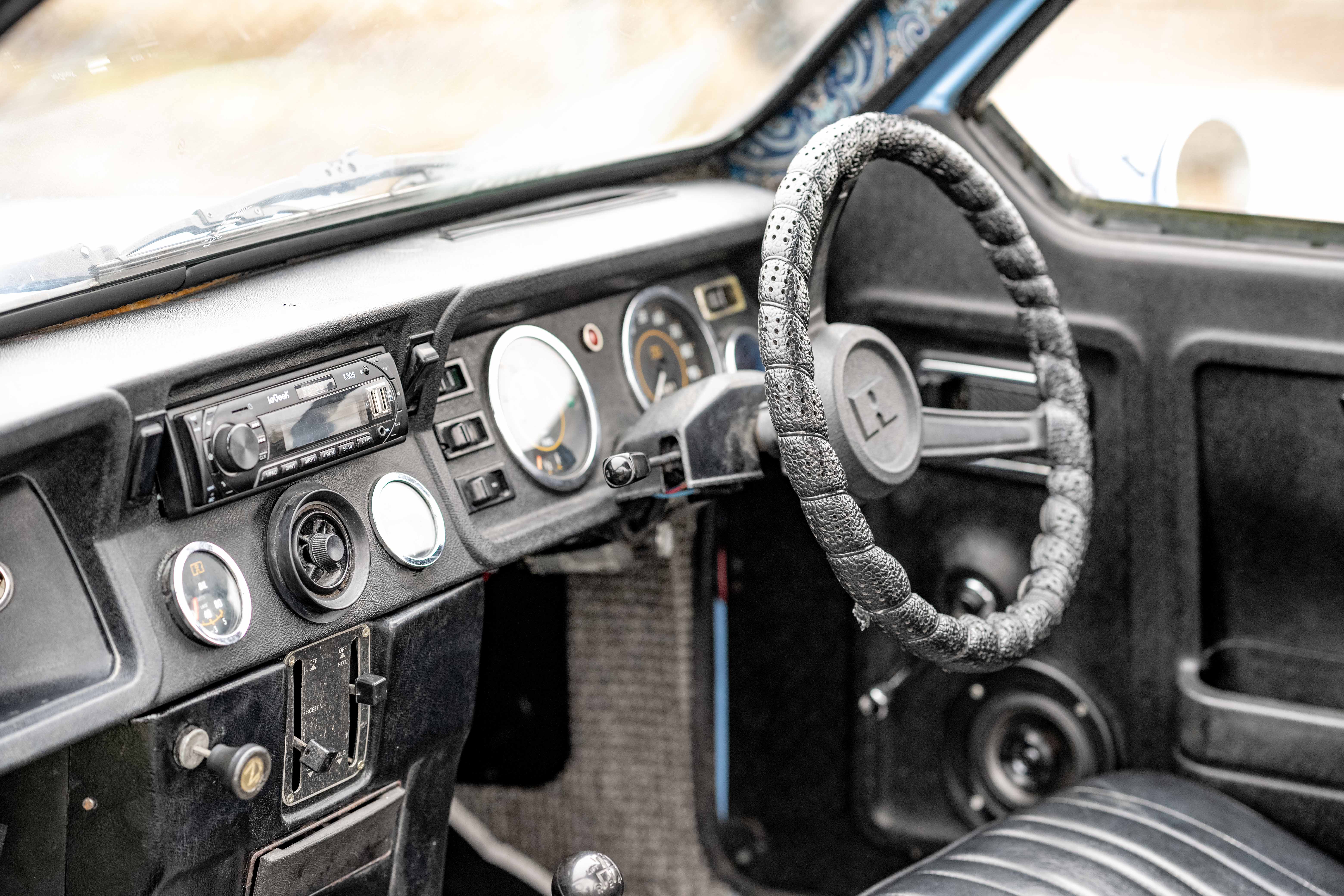 Lot 76 - 1976 Reliant Kitten DL