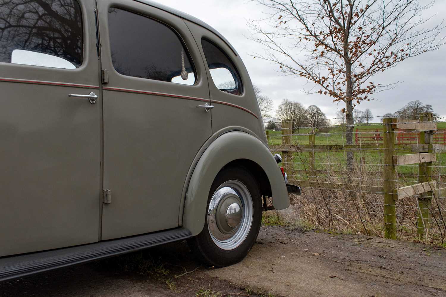 Lot 44 - 1953 Ford Prefect
