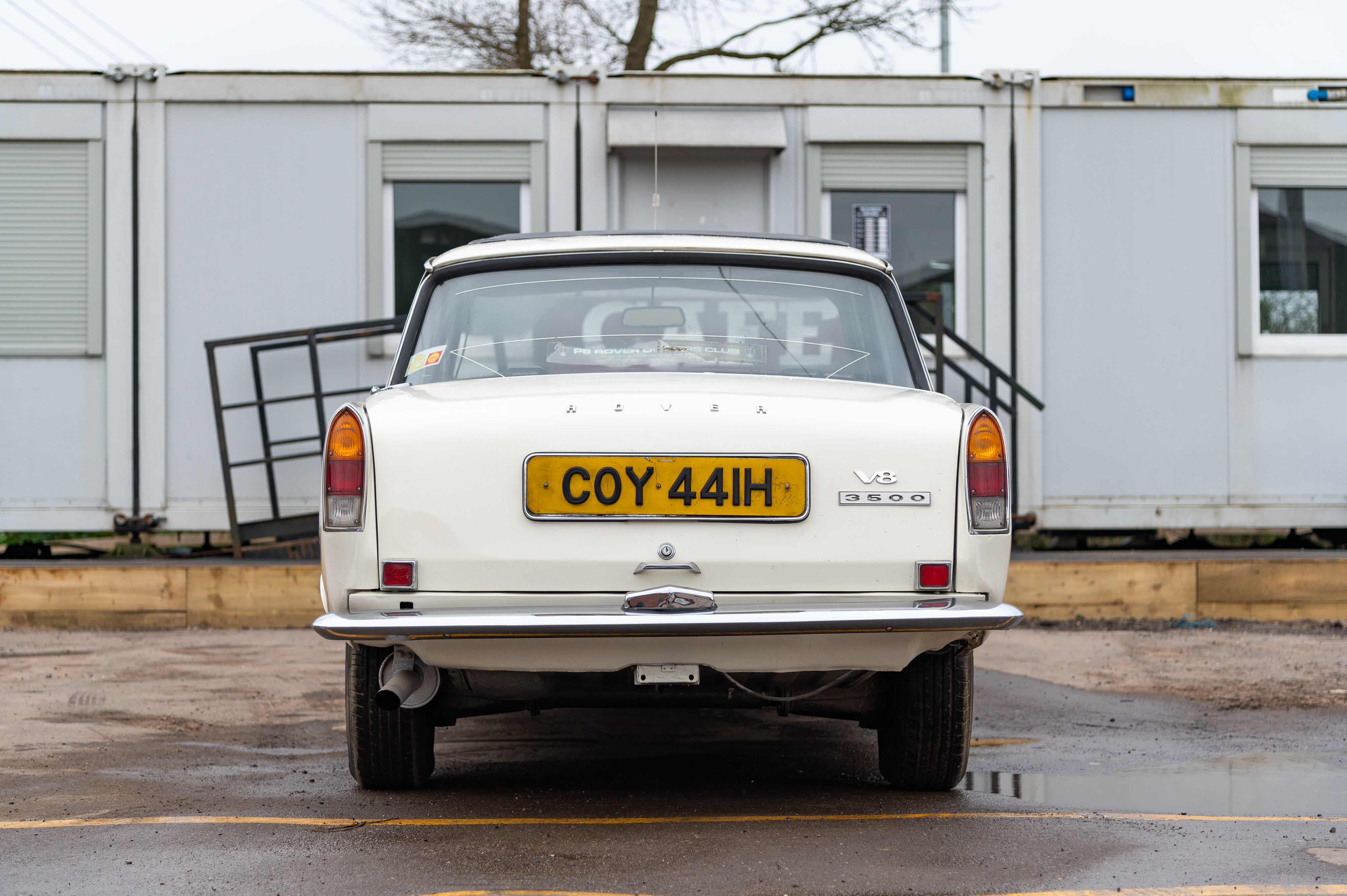 Lot 19 - 1969 Rover P6 3500