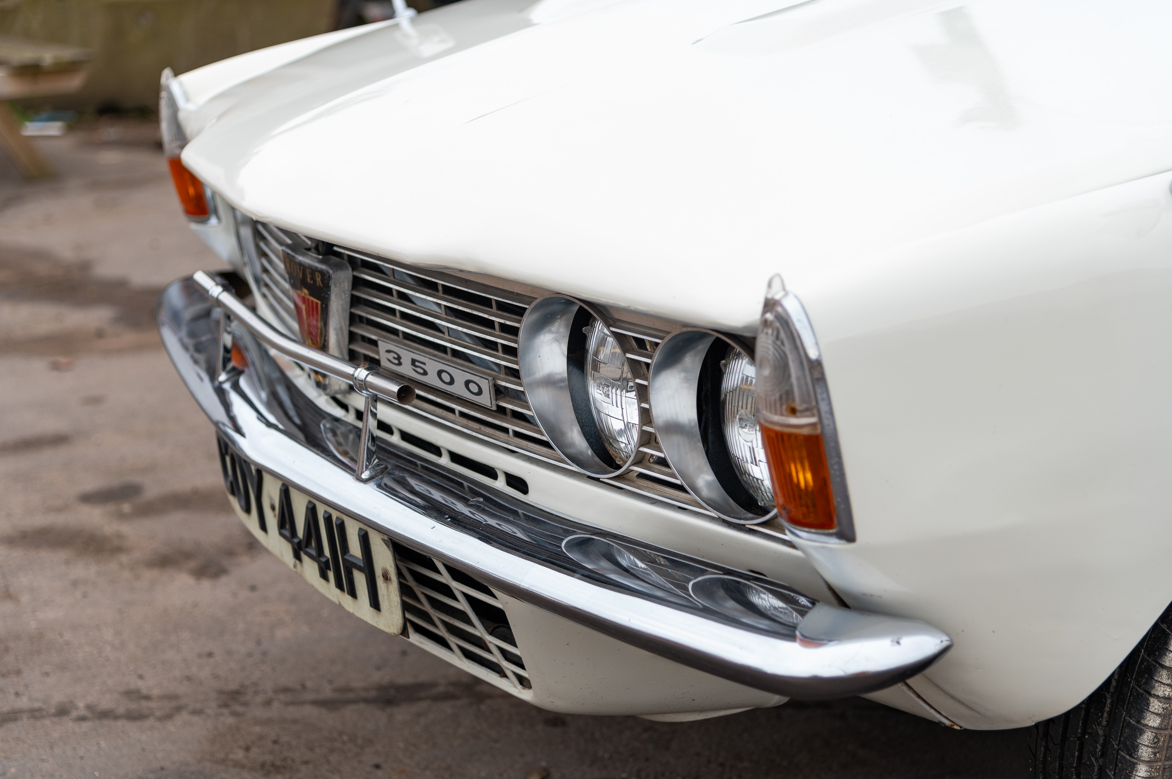 Lot 19 - 1969 Rover P6 3500