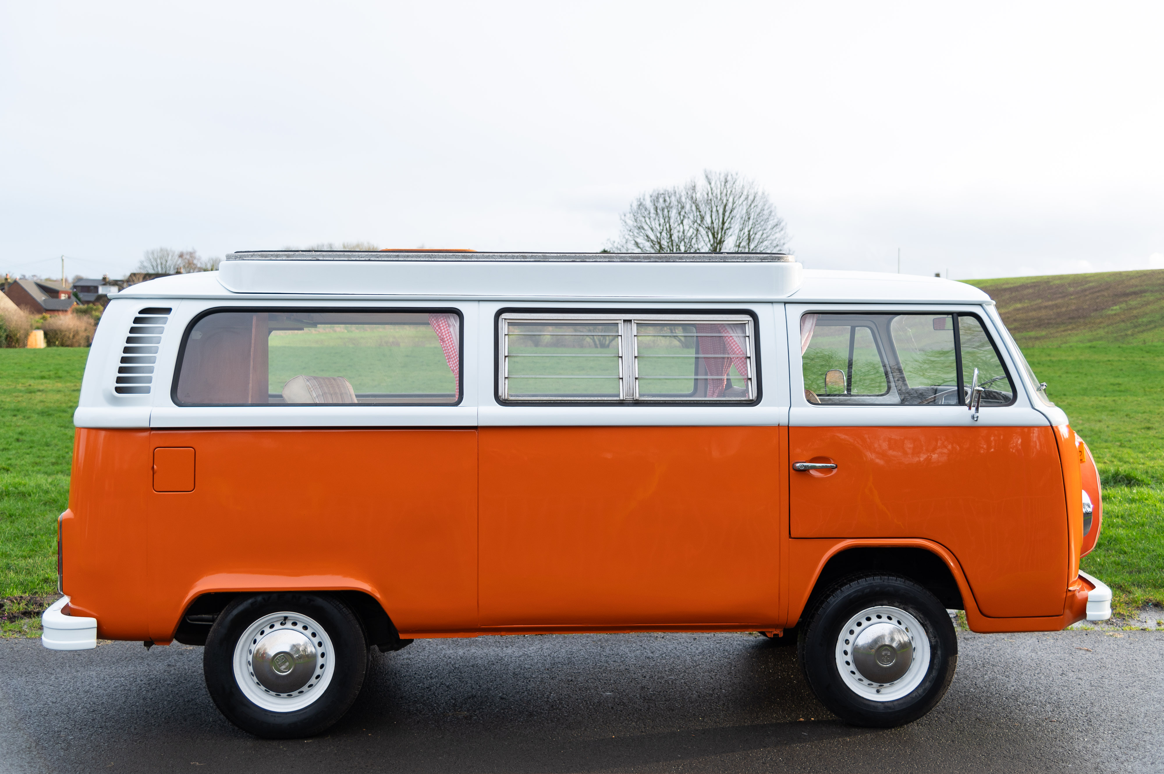 Lot 111 - 1973 VW Camper T2 Devon