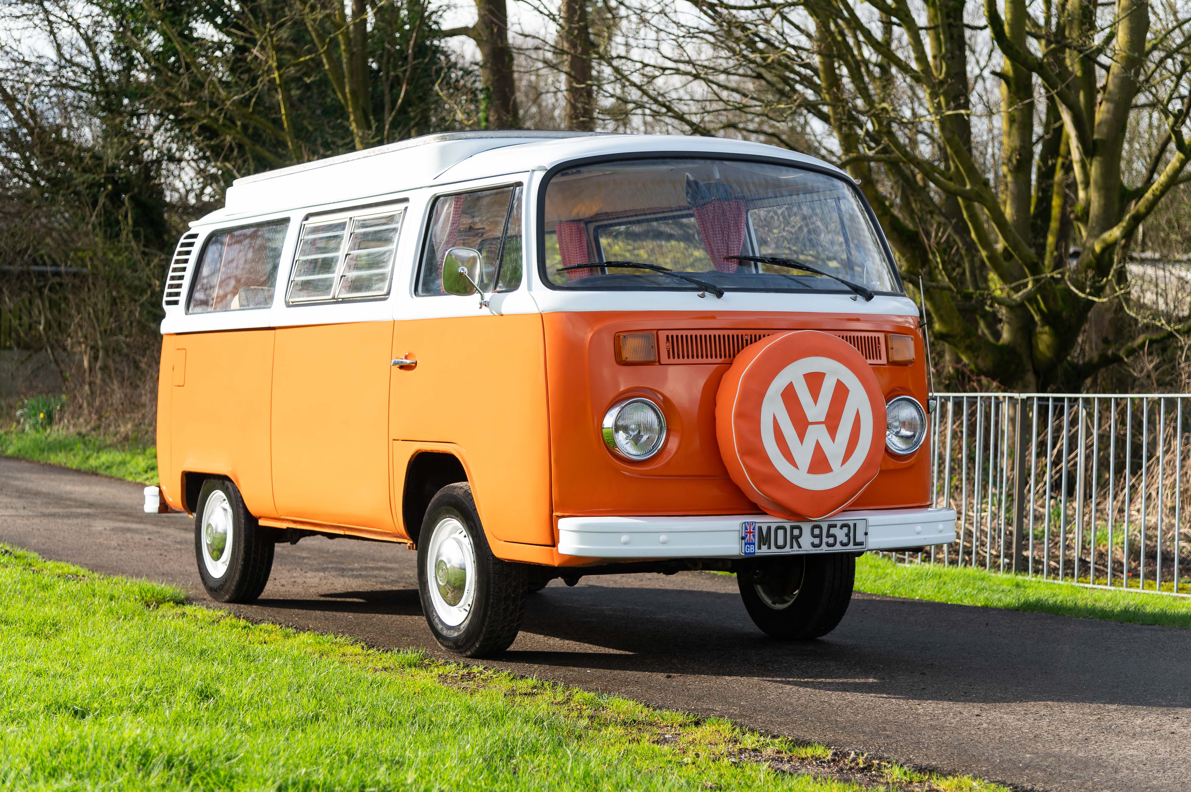 Lot 111 - 1973 VW Camper T2 Devon