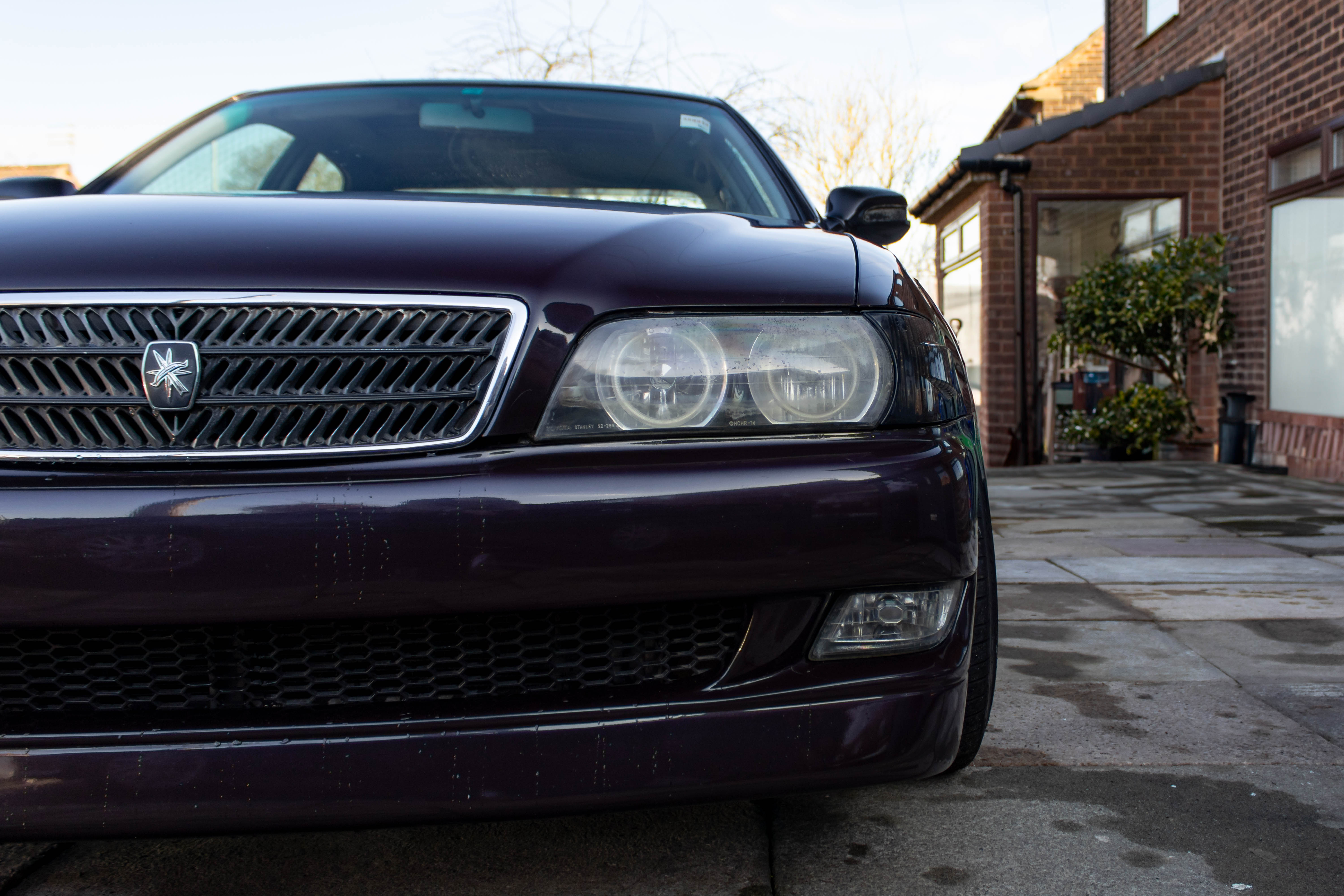 Lot 8 - 2000 Toyota Chaser