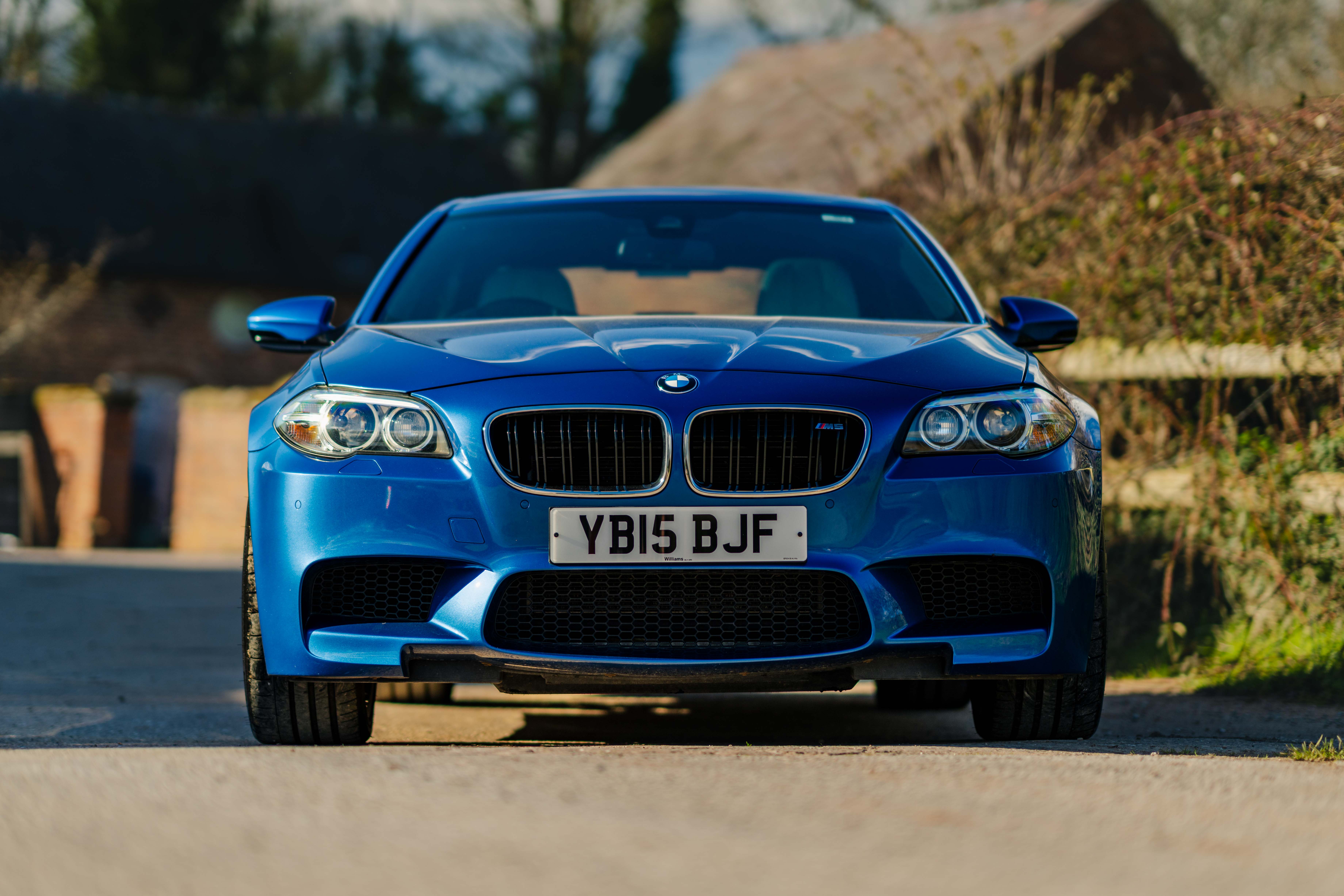 Lot 27 - 2015 BMW M5