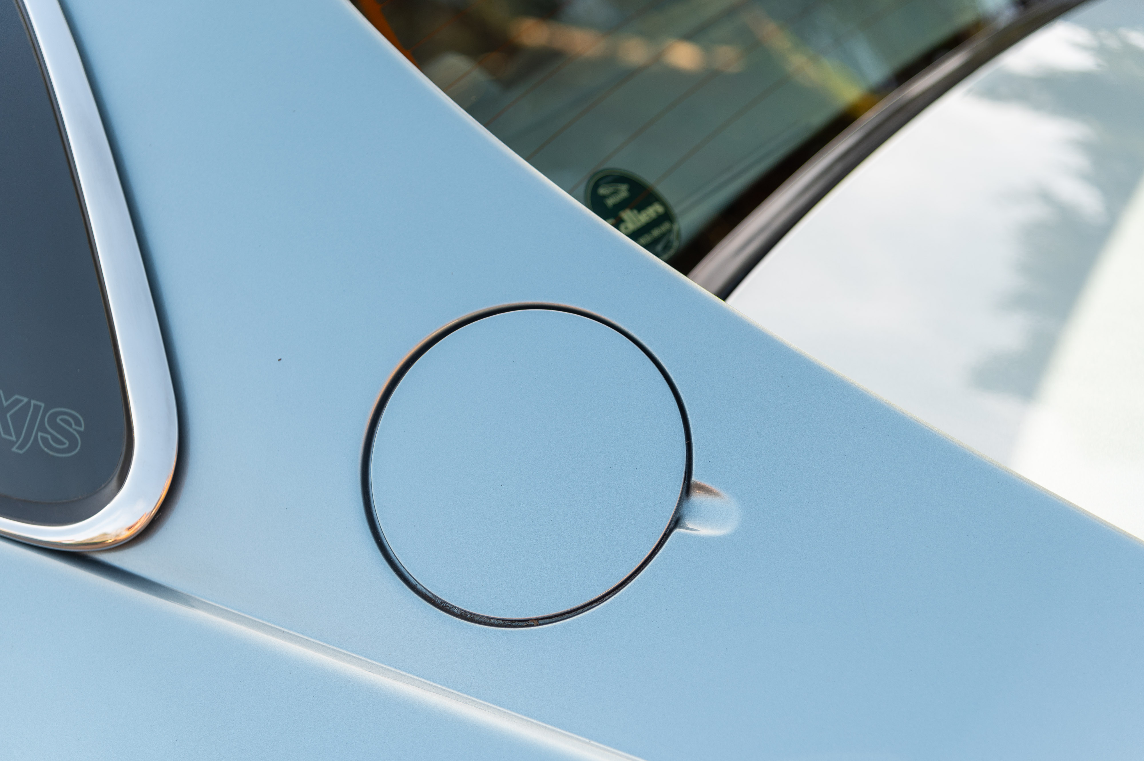 Lot 16 - 1994 Jaguar XJS