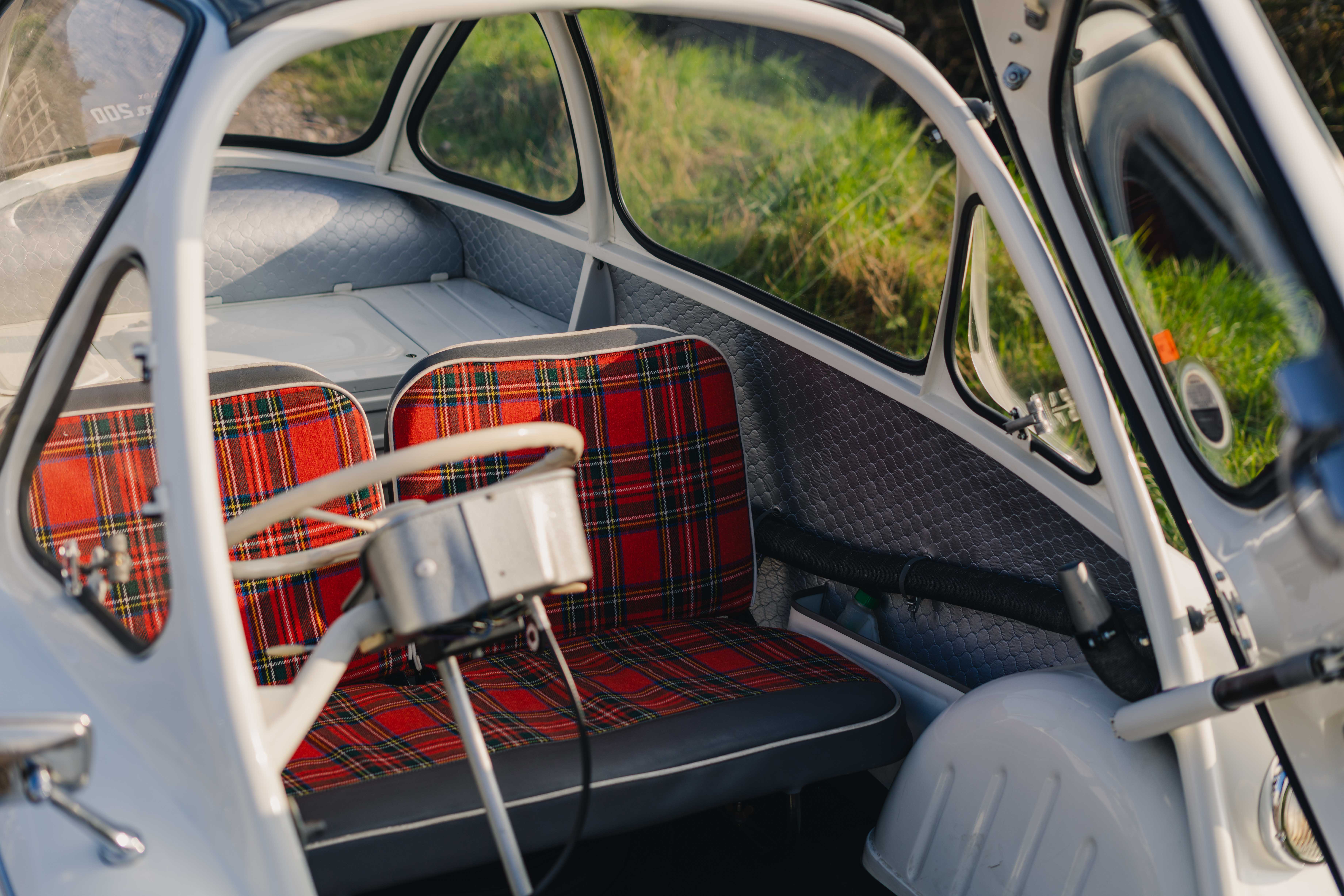 Lot 108 - 1964 Trojan 200