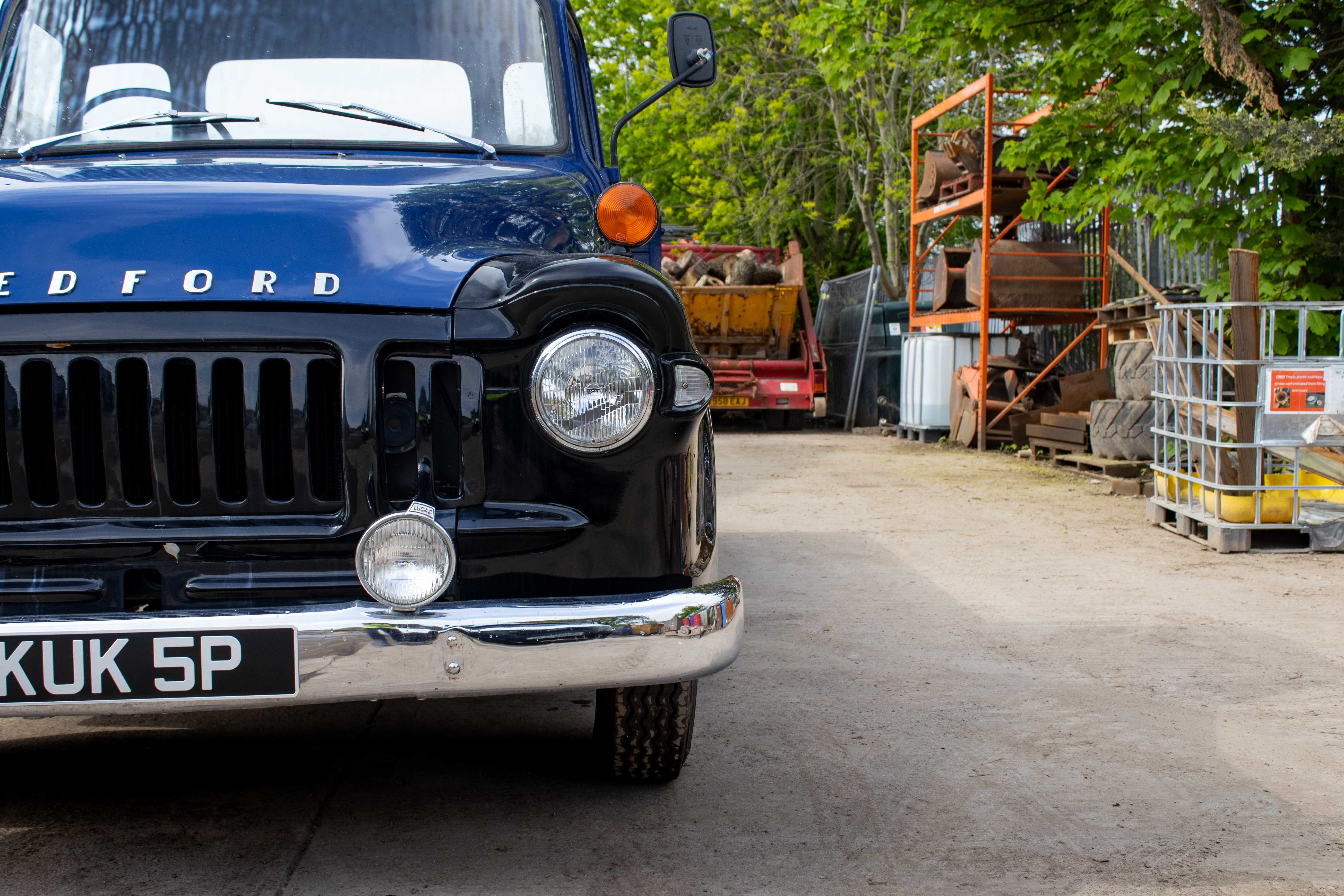 Lot 91 - 1975 Bedford J Type Pick-up