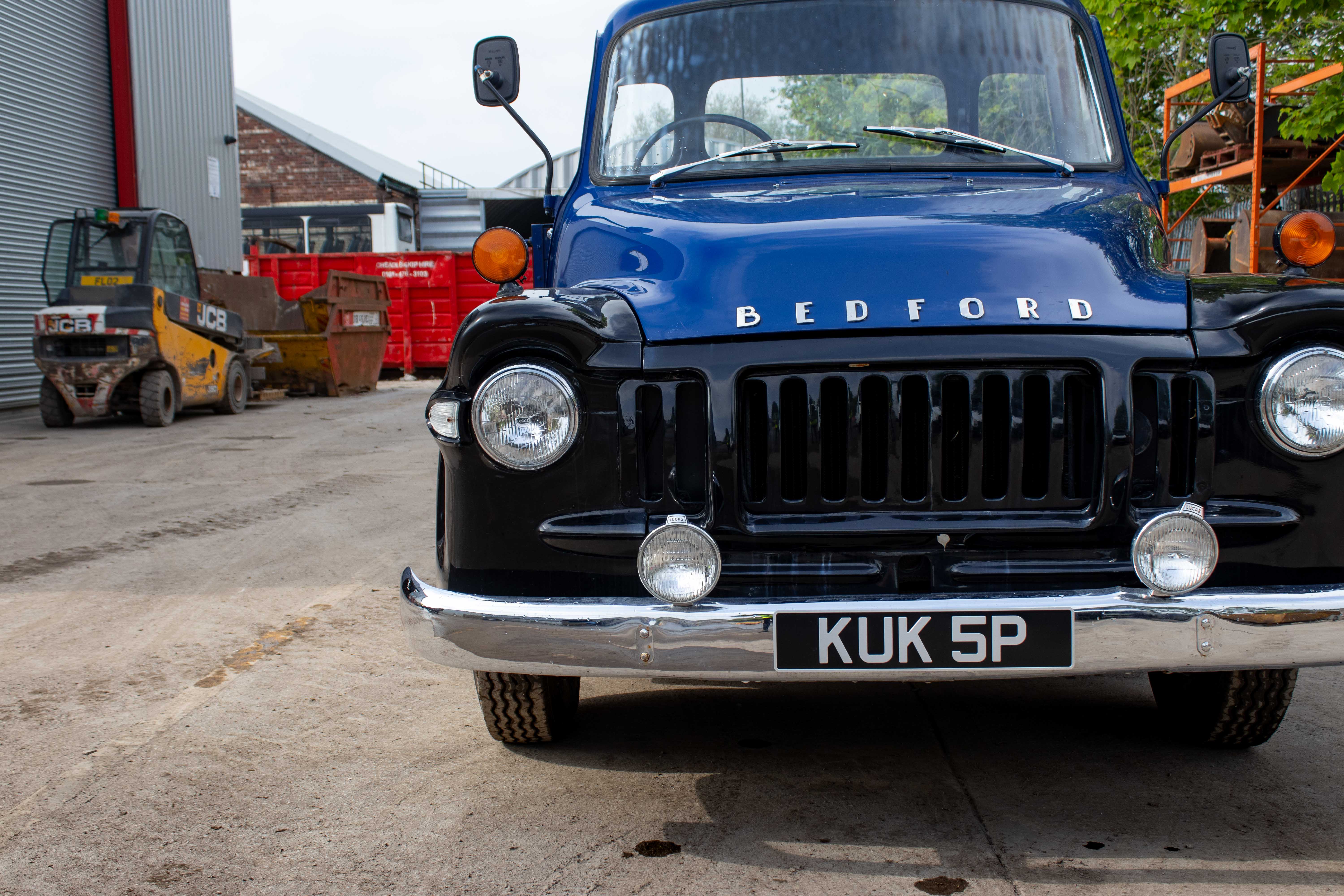 Lot 91 - 1975 Bedford J Type Pick-up
