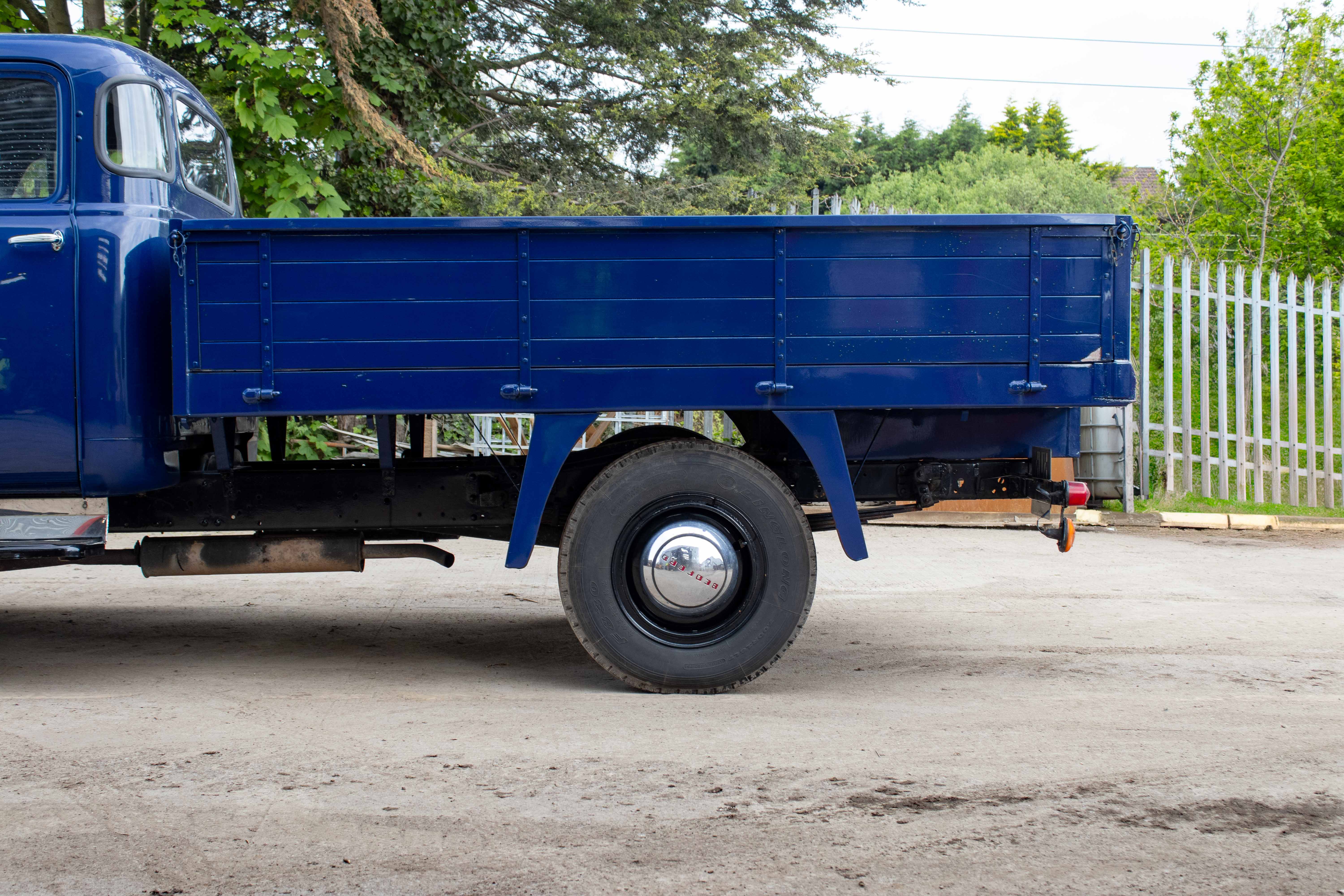 Lot 91 - 1975 Bedford J Type Pick-up
