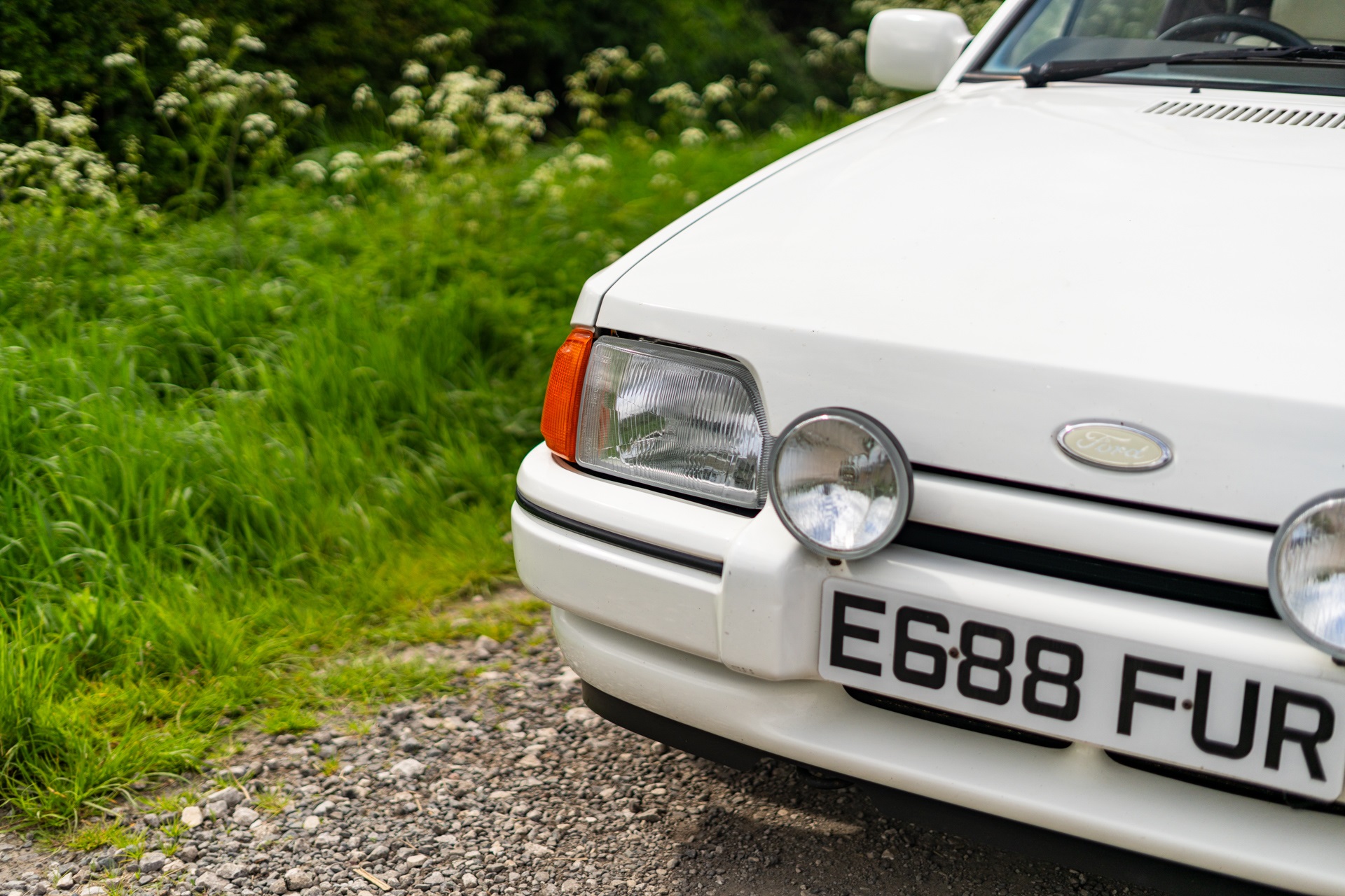 Lot 34 - 1988 Ford Escort XR3i Convertible