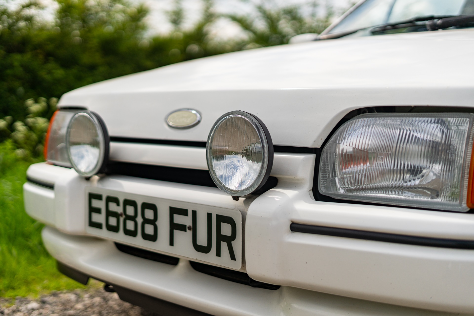 Lot 34 - 1988 Ford Escort XR3i Convertible