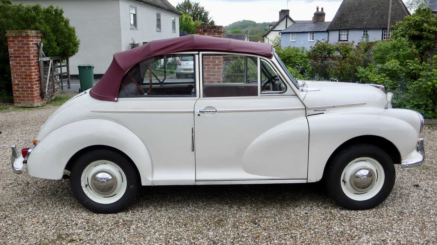 Lot 26 - 1961 Morris Minor 1000 Convertible