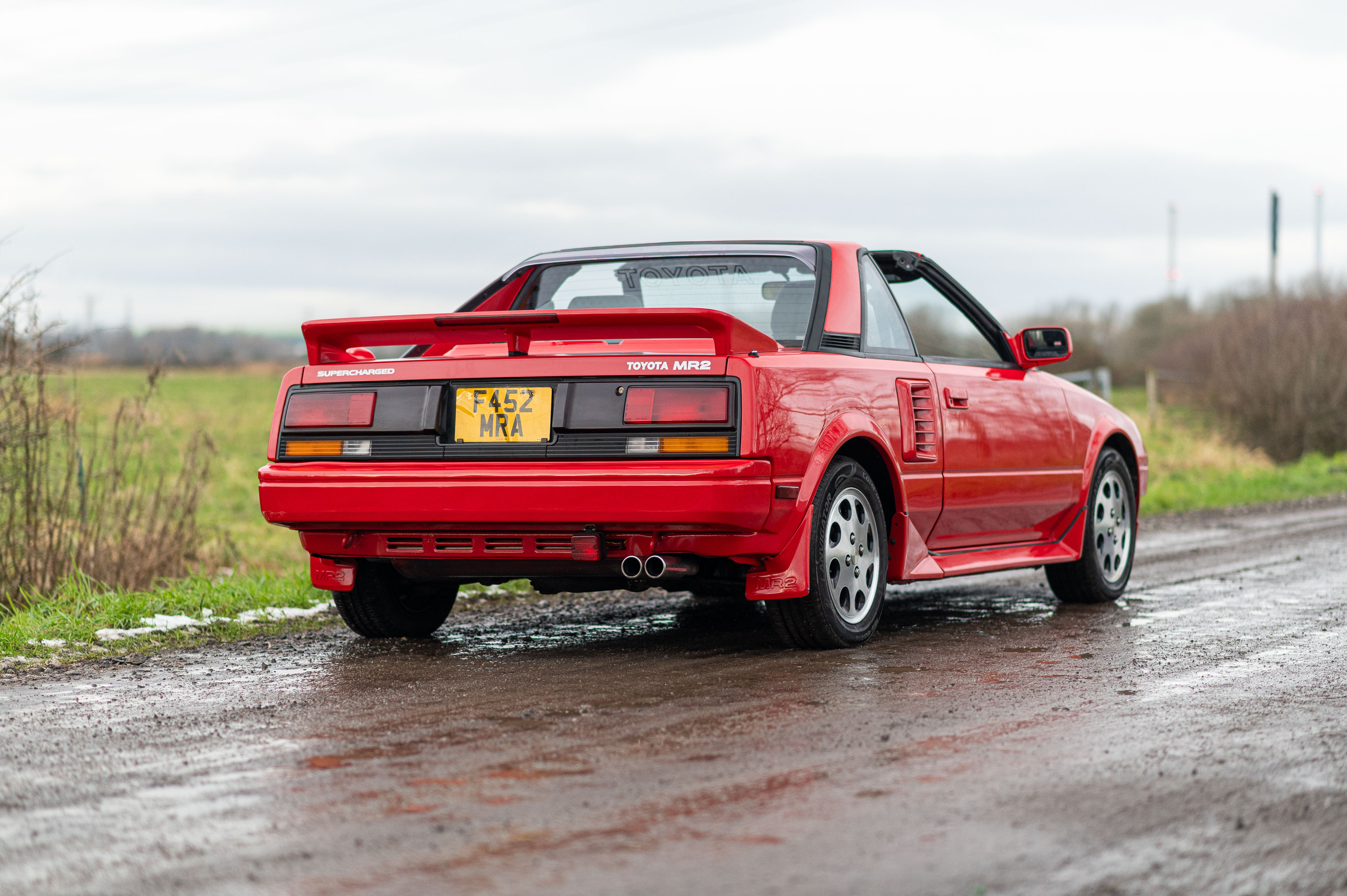 Lot 3 - 1987 Toyota MR2 Supercharged
