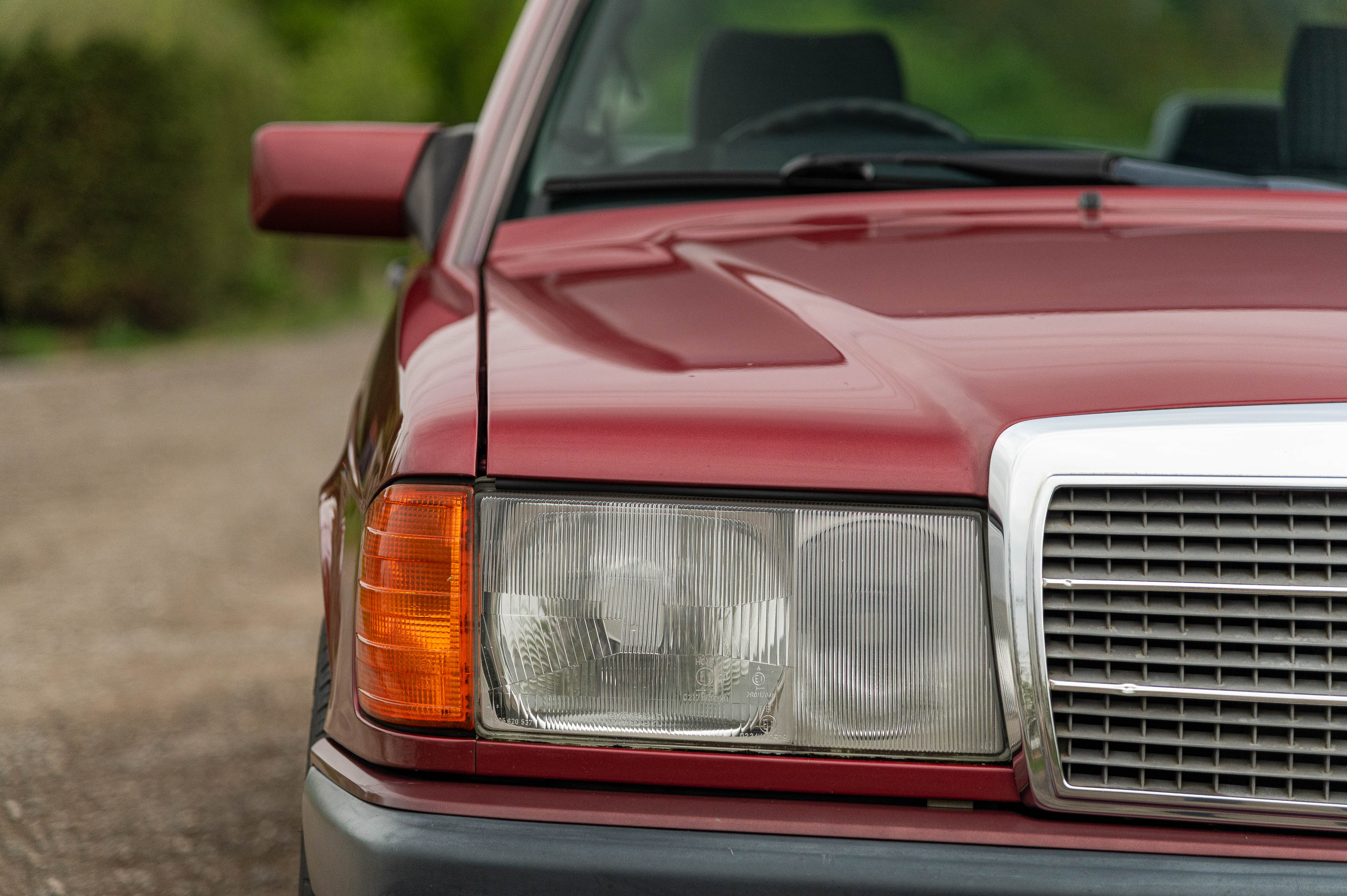 Lot 40 - 1993 Mercedes 190E Sportline