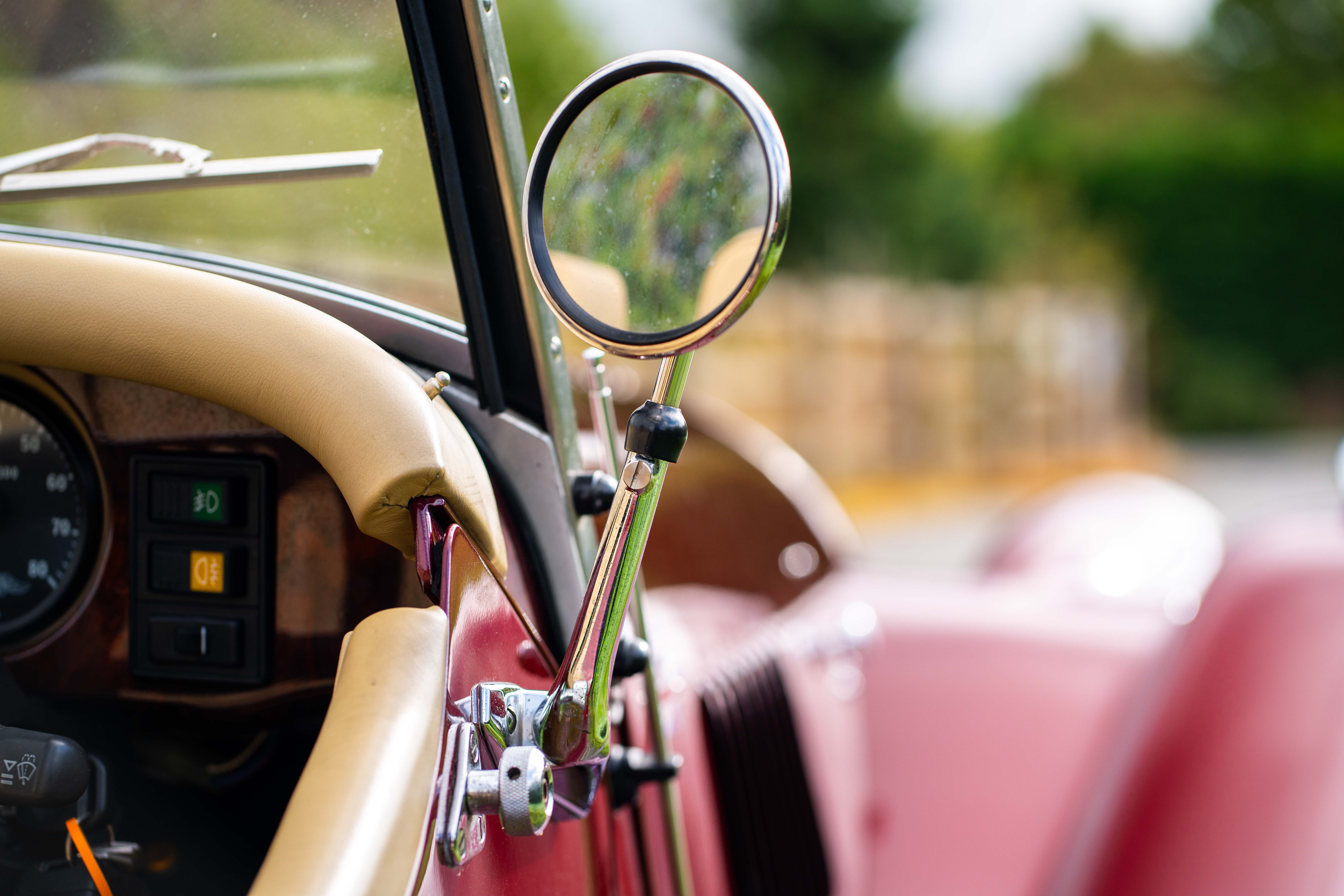 Lot 41 - 2001 Morgan Plus Eight