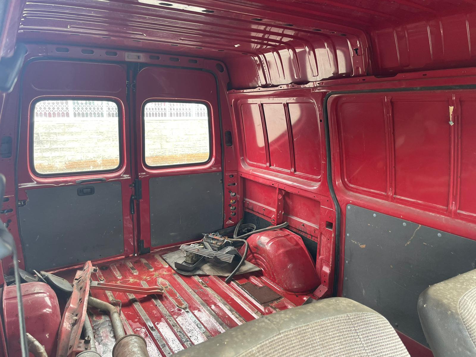 Lot 74 - 1990 Ford Transit 120 Panel Van
