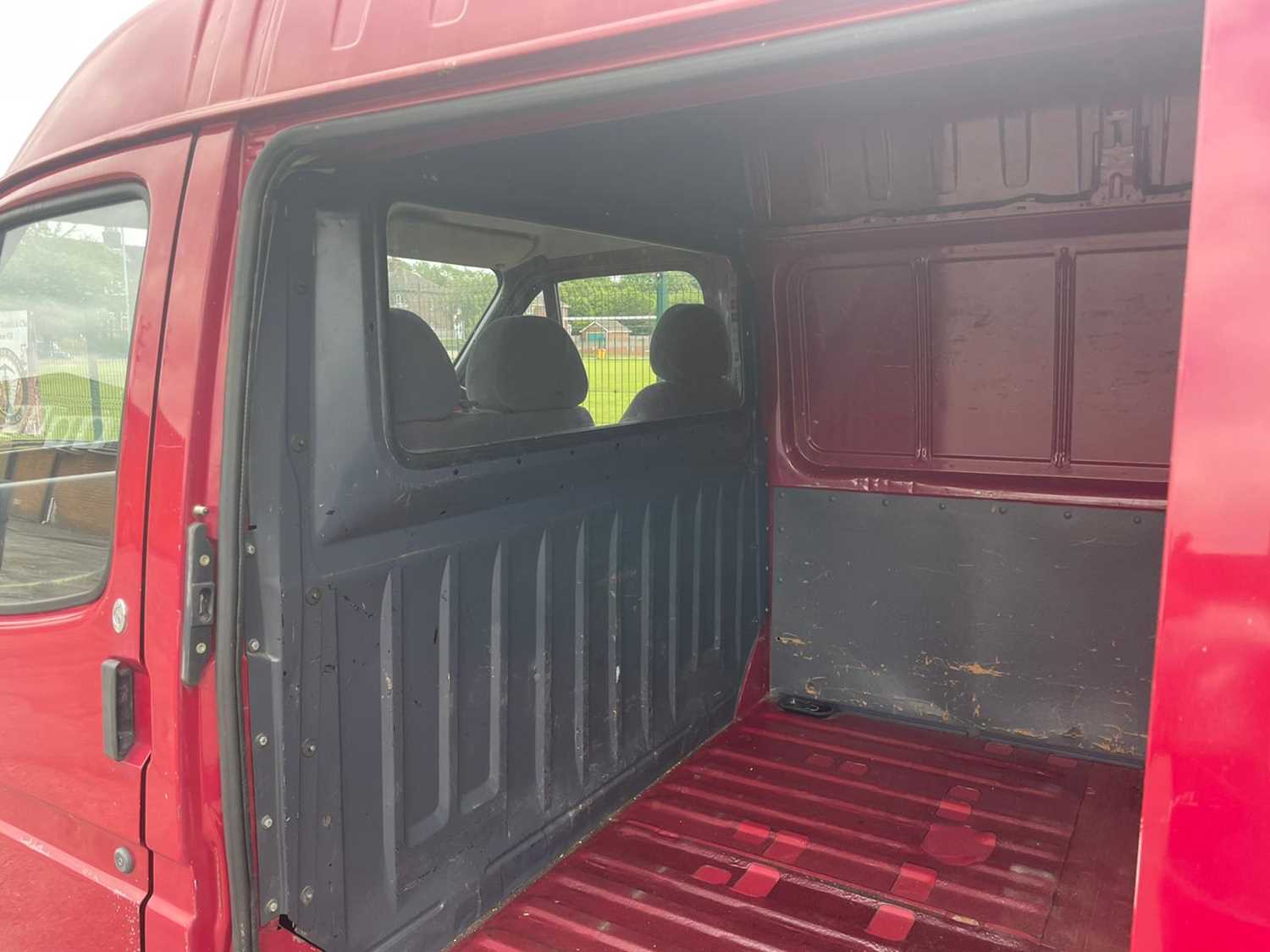 Lot 72 - 1993 Ford Transit 120 Custom Panel Van