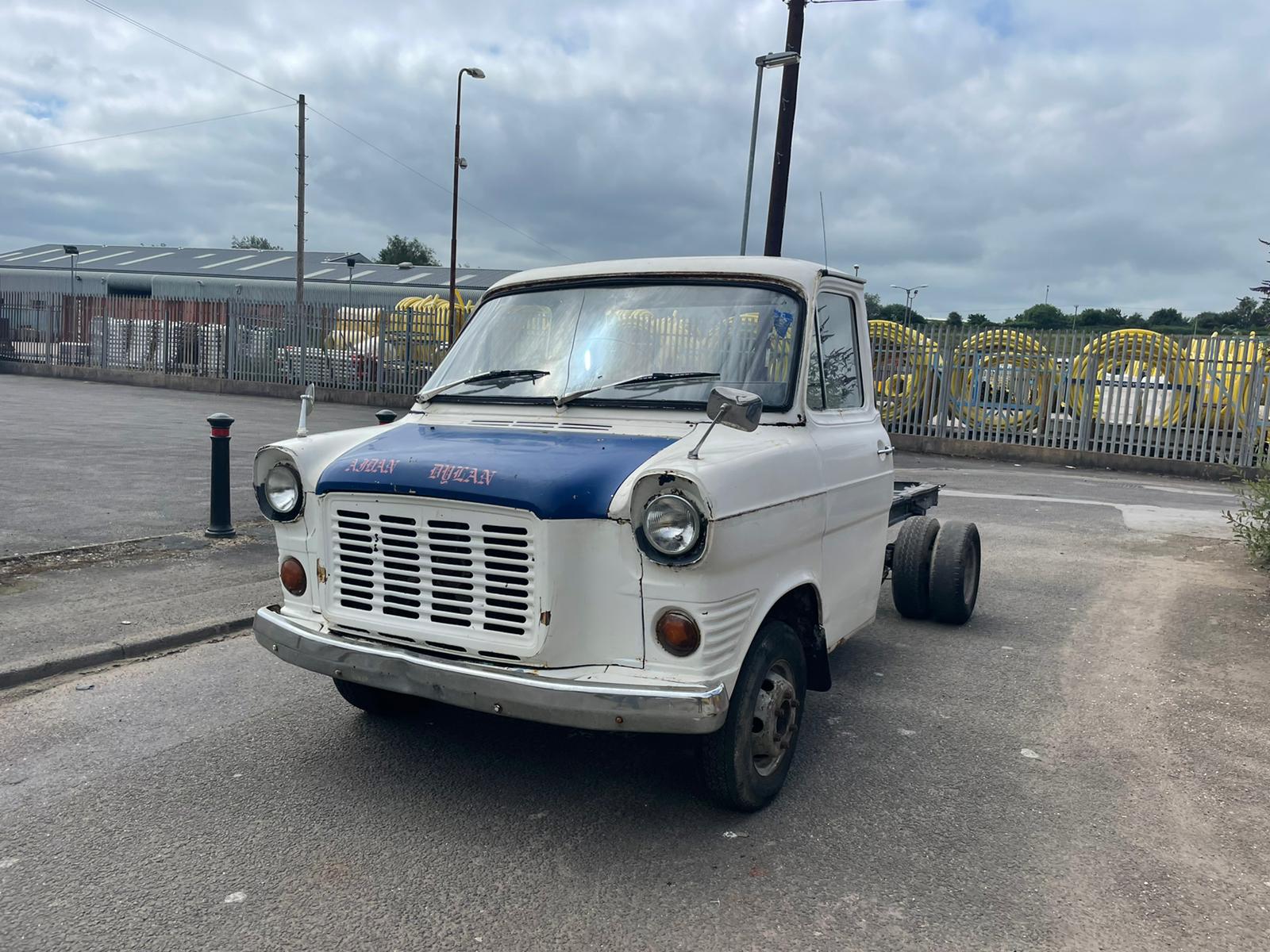 Lot 75 - 1978 Ford Transit Chassis Cab