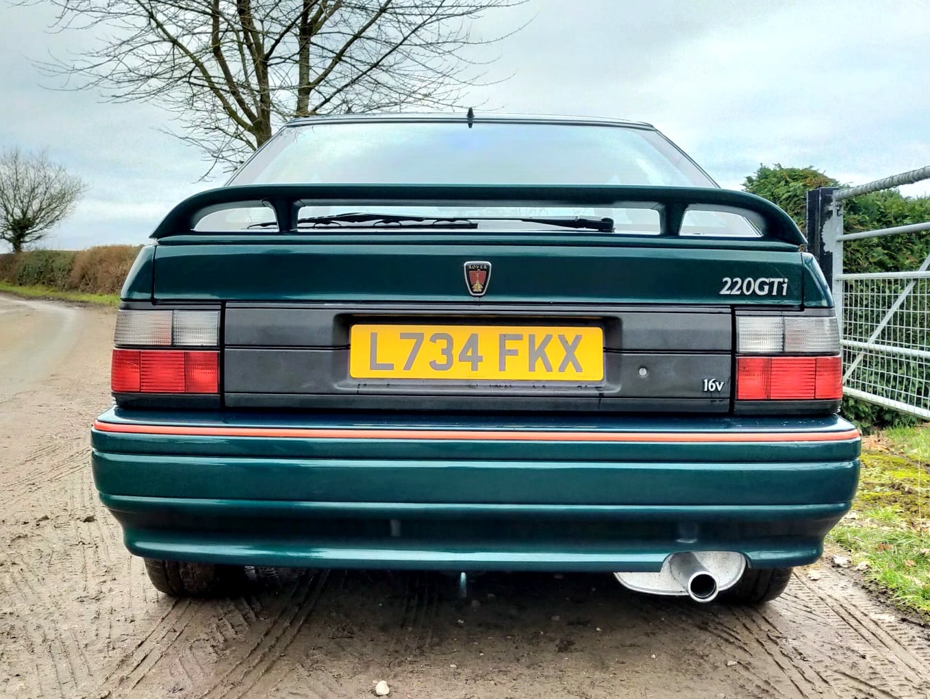 Lot 11 - 1993 Rover 220 GTi