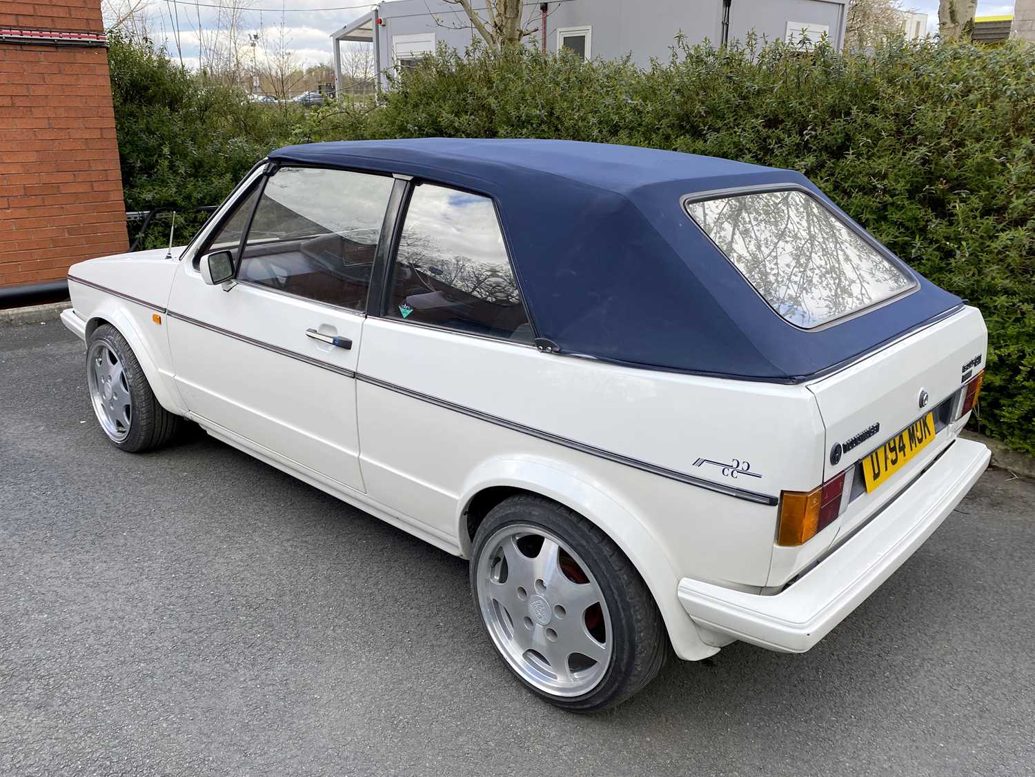 Lot 43 - 1986 Volkswagen Golf GTi Christmas Cabriolet