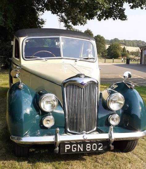 Lot 28 - 1954 Riley RME 1.5