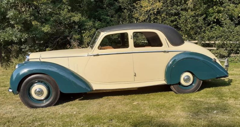 Lot 28 - 1954 Riley RME 1.5