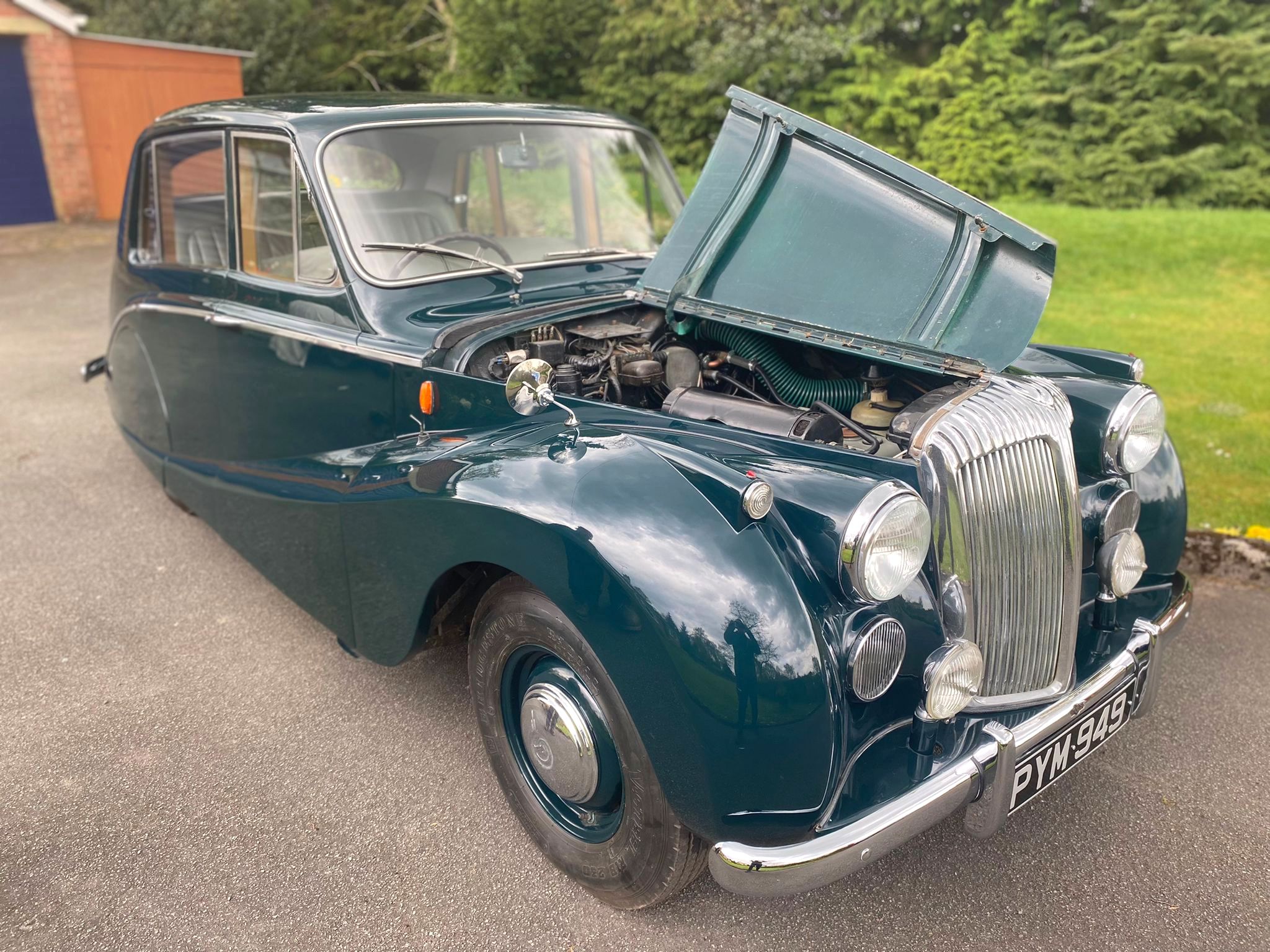 Lot 51 - 1955 Daimler Century by Hooper & Co